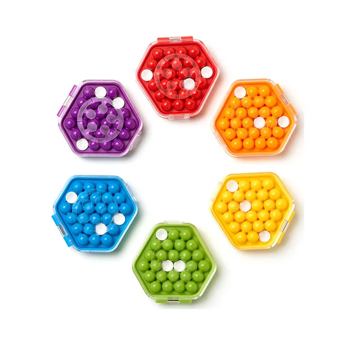 Smart Games IQ Hexpert Mini Puzzle | Mind Games Canada