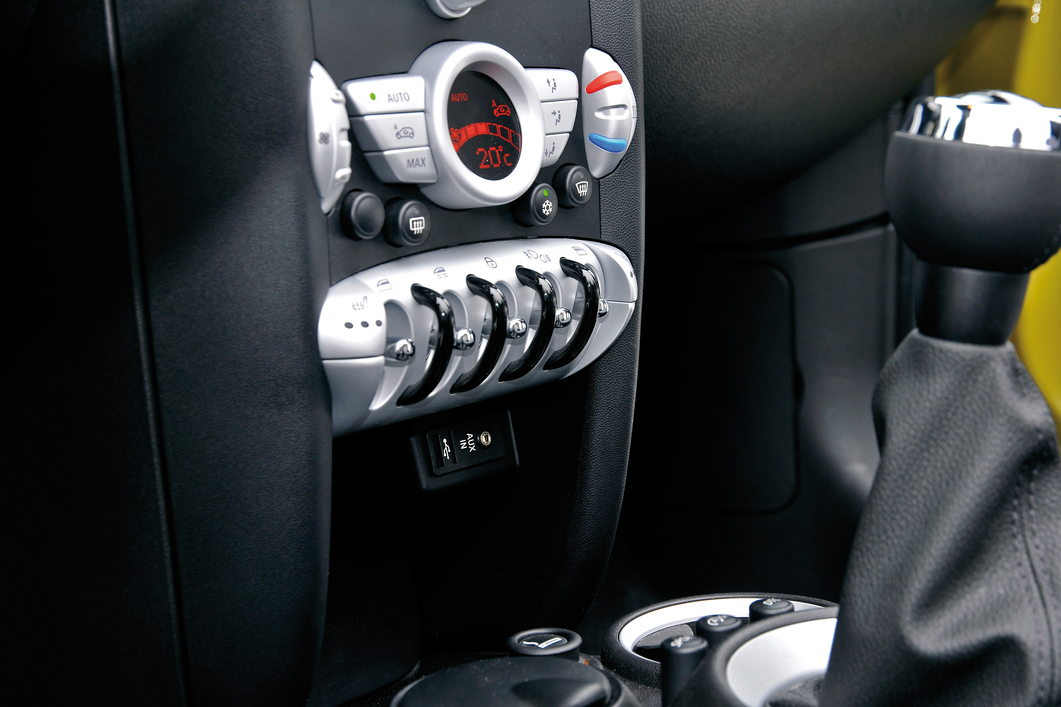 MINI USA News - The MINI design DNA