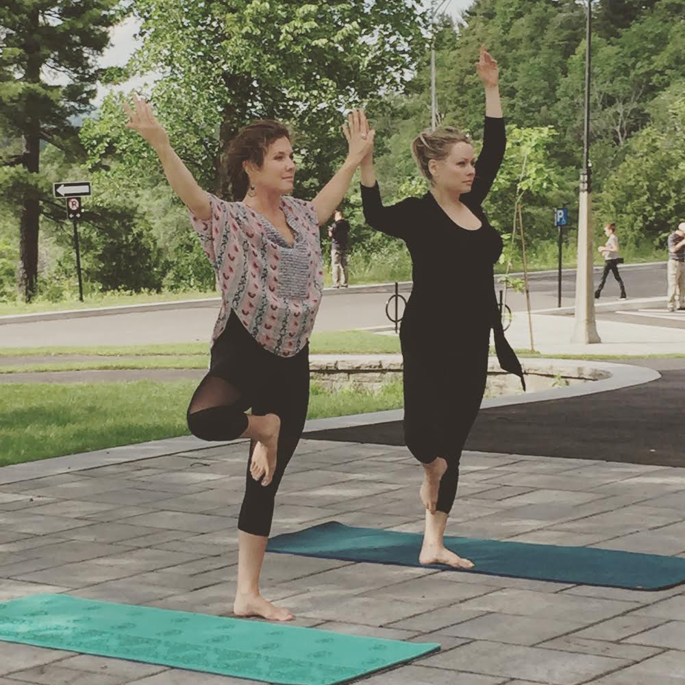 I caught Sophiemania on Dis-Moi! – Mitsou Magazine