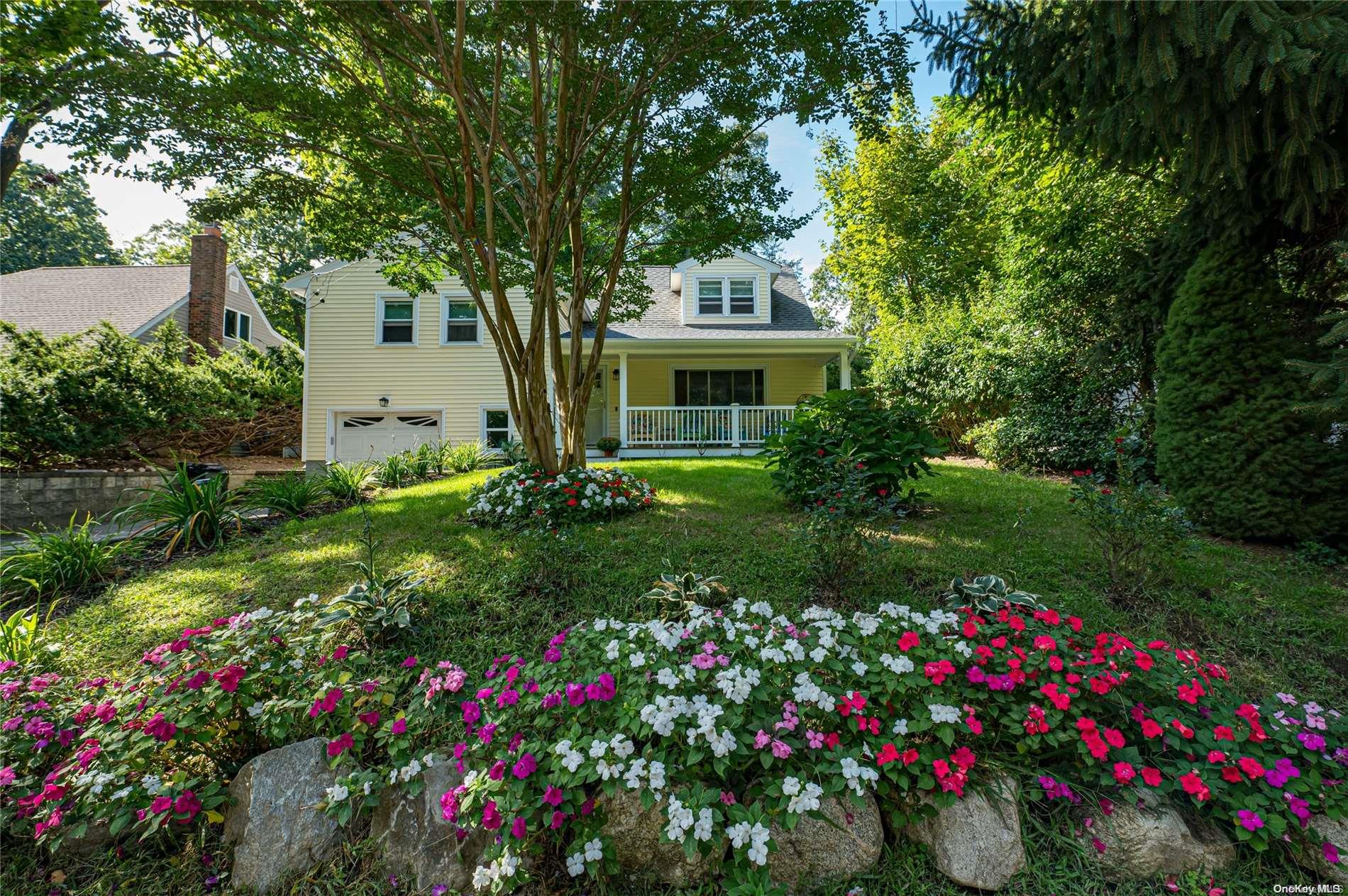 64 Harrison Drive, East Northport, NY 11731 | MLS #L3580121