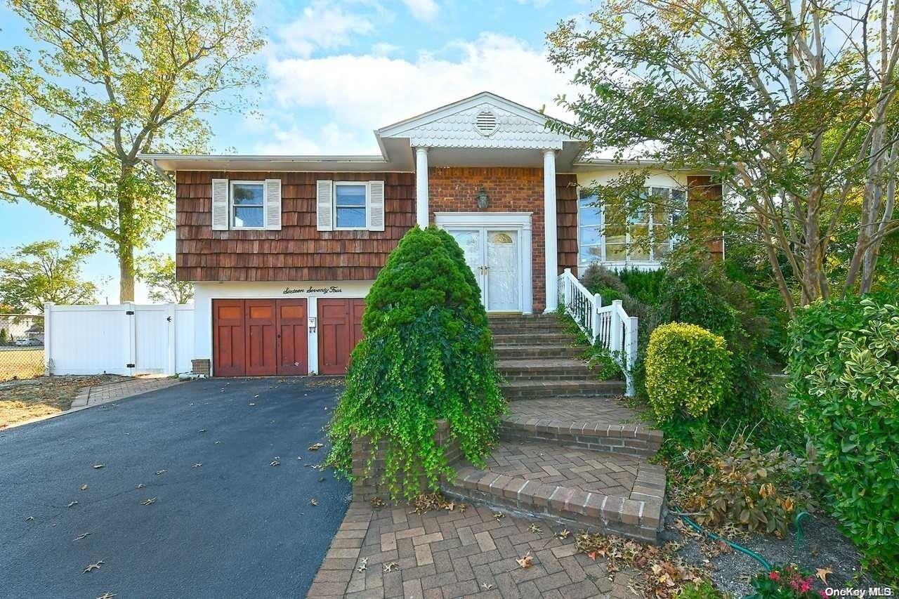 1674 James Street, Merrick, NY 11566 | MLS #L3584495