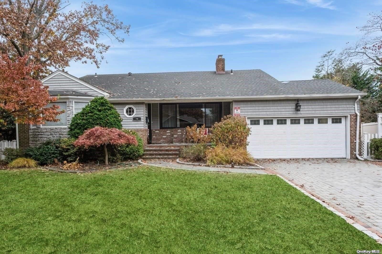 76 Buckminster Road, Rockville Centre, NY 11570 | MLS #L3589403