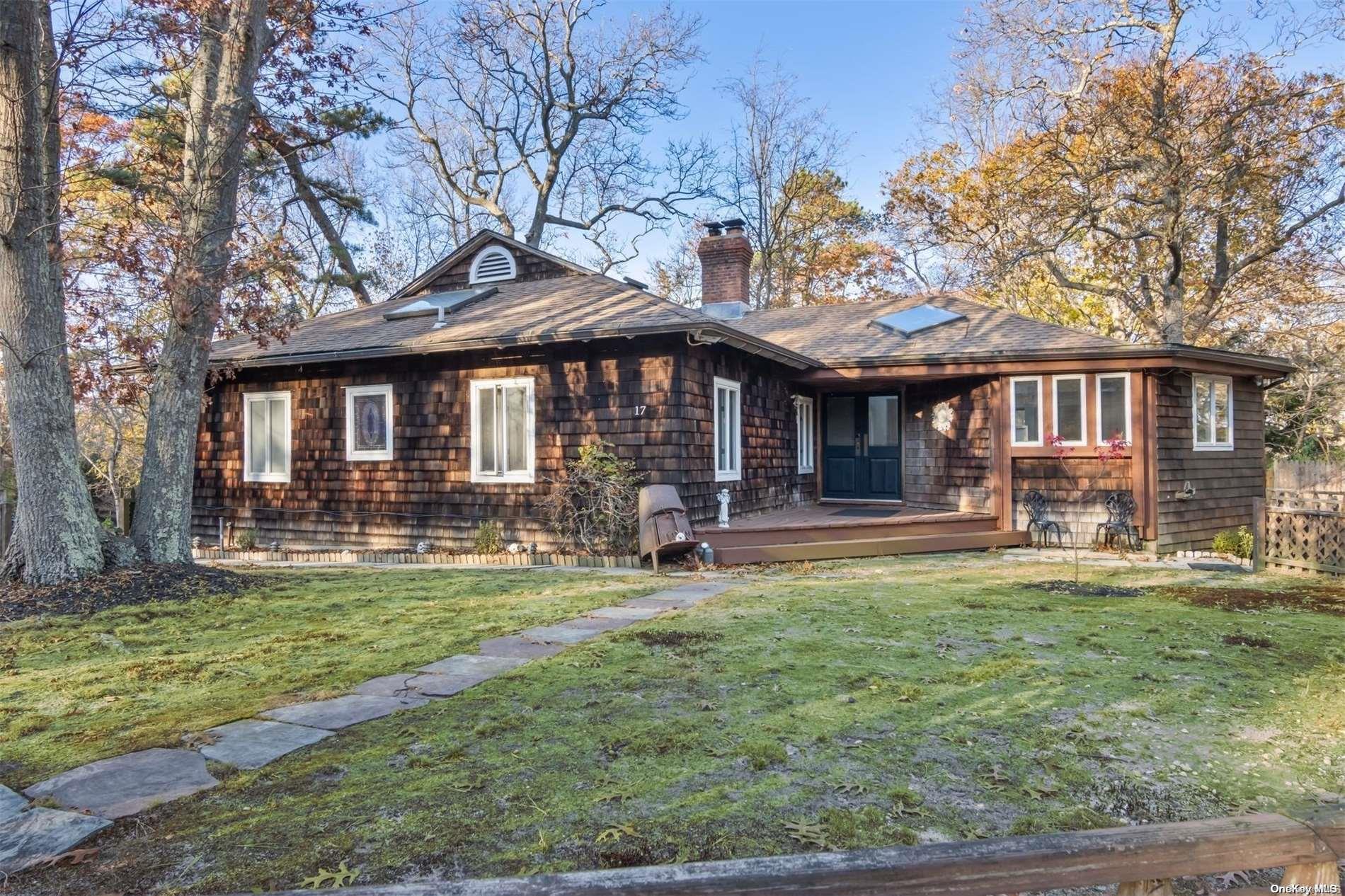 17 Overhill Road, Shoreham, NY 11786 | MLS #L3591038