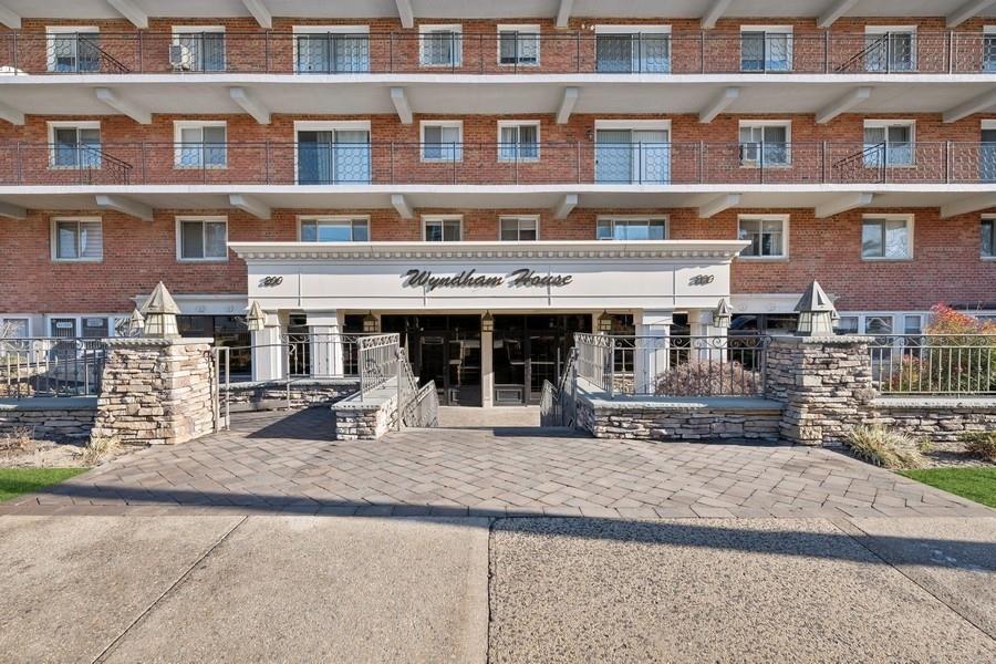 200 Atlantic Avenue # 224, Lynbrook, NY 11563 | MLS #805247