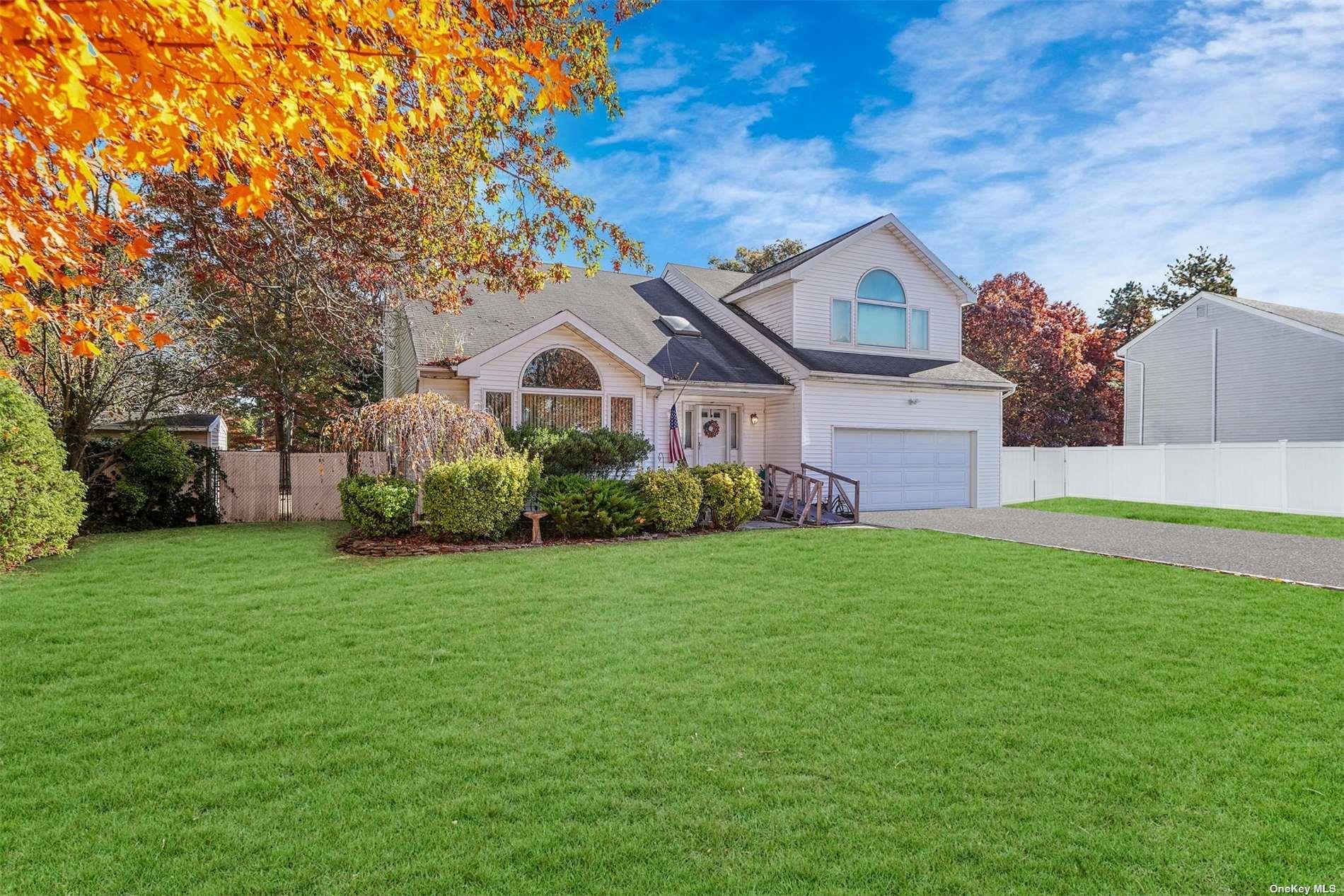 83 Barraud Drive, Port Jefferson Station, NY 11776 | MLS #807386