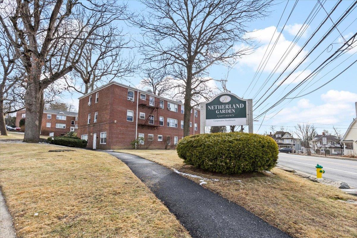 205 W Post Road # 1L, White Plains, NY 10606 | MLS #813897