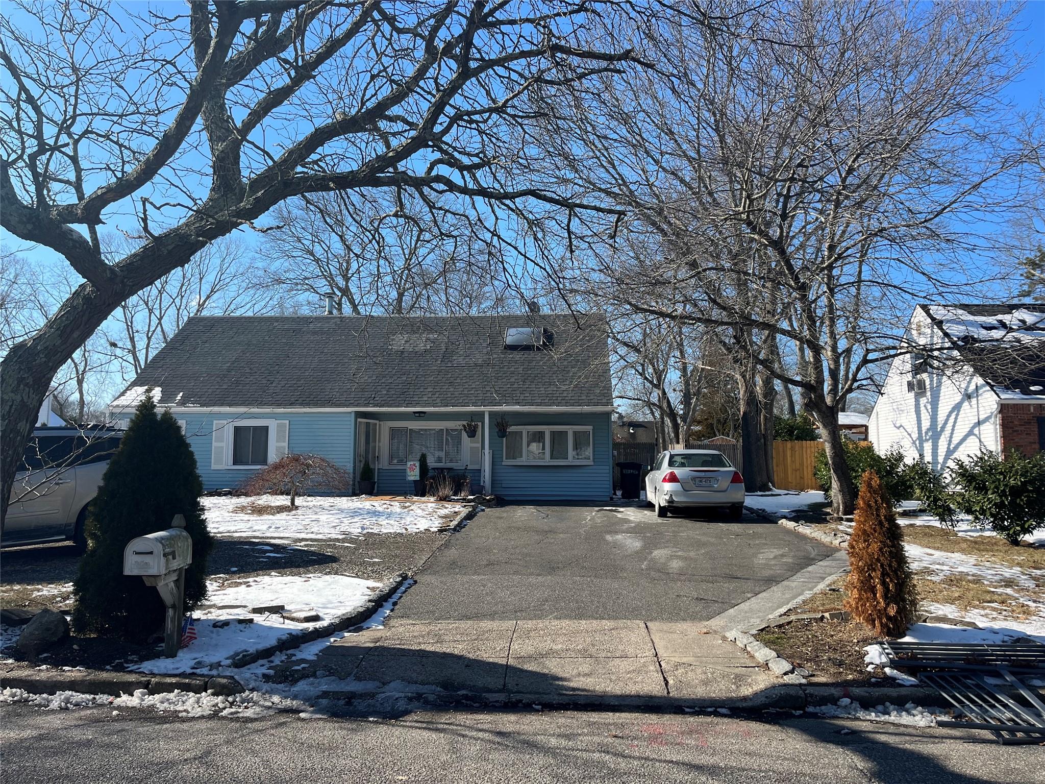 36 Matsunaye Drive, Medford, NY 11763 | MLS #817242