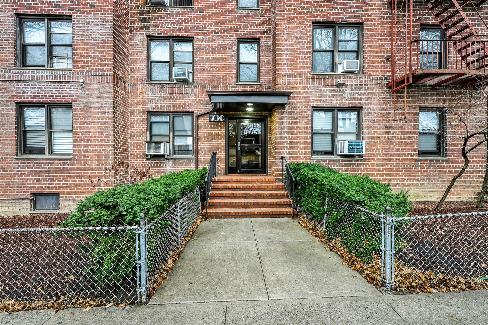 730 E 232nd Street # 1F, Bronx, NY 10466 | MLS #820641