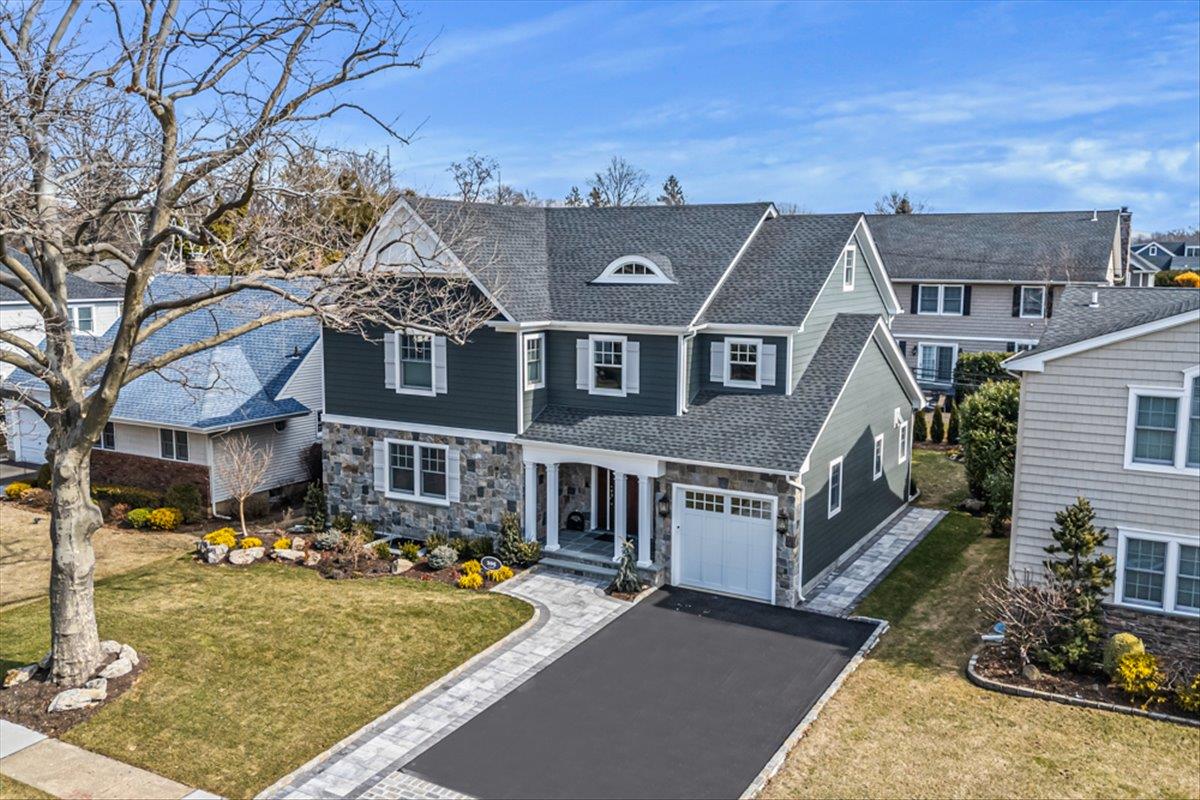 205 Sackville Road, Garden City, NY 11530 | MLS #828069