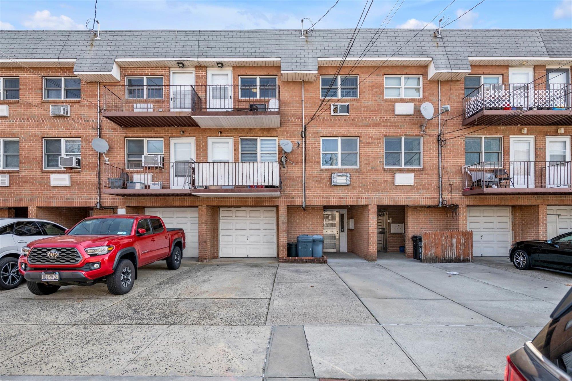 43-21 215 Place, Bayside, NY 11361 | MLS #835955