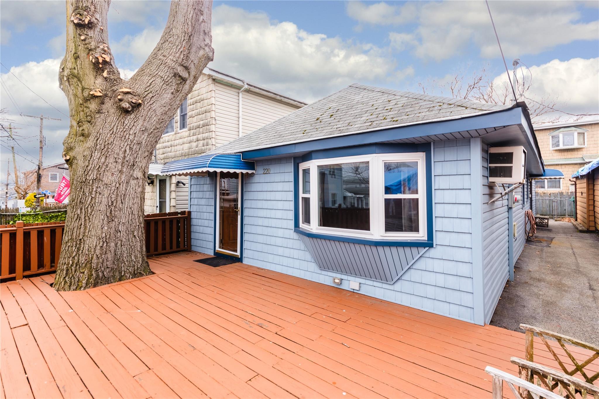 99B EDGEWATER PARK 220B, THE BRONX, NY 10465 | 836870 | Douglas Elliman