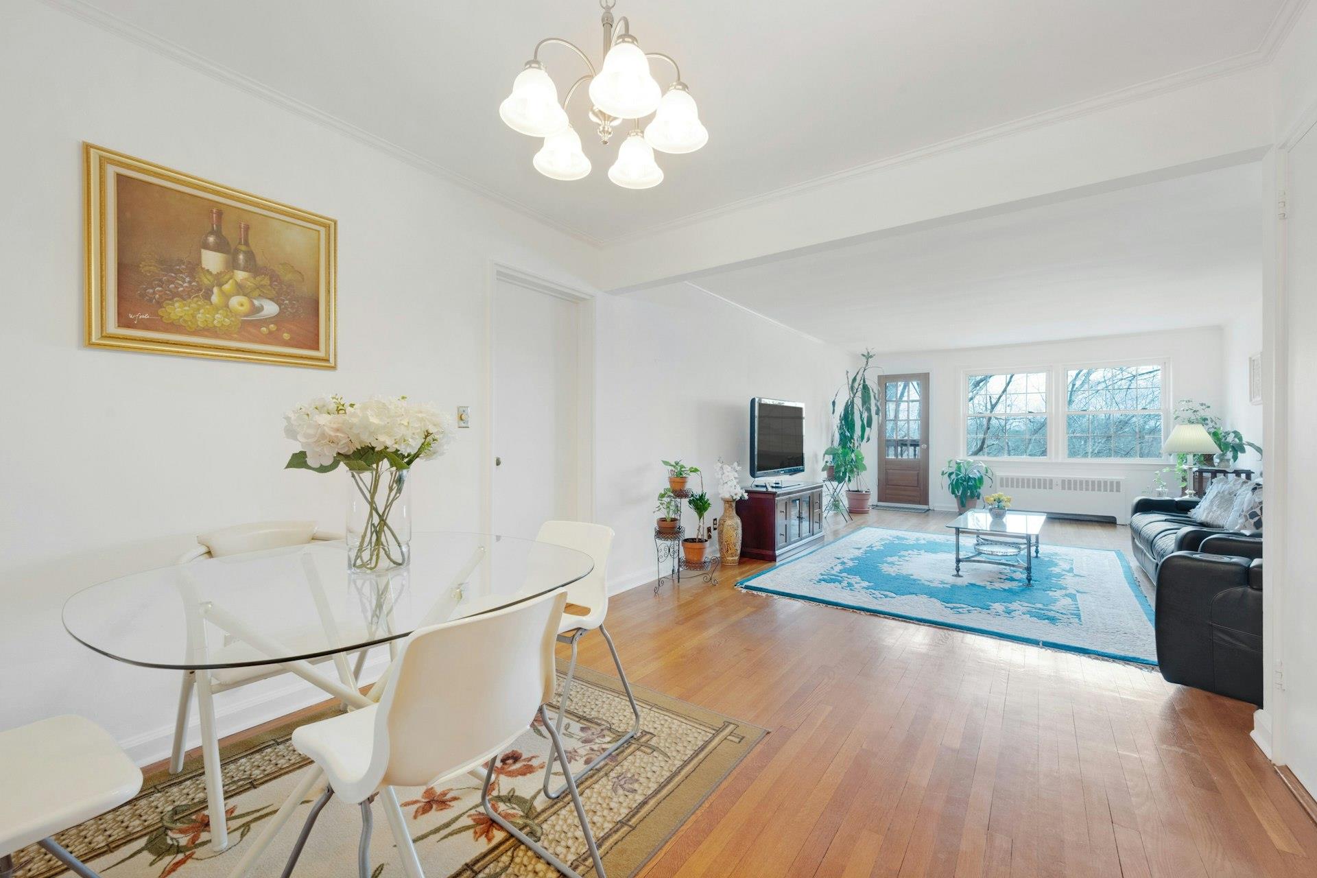 63 S Rockledge Road # 2C, Bronxville, NY 10708 | MLS #842419