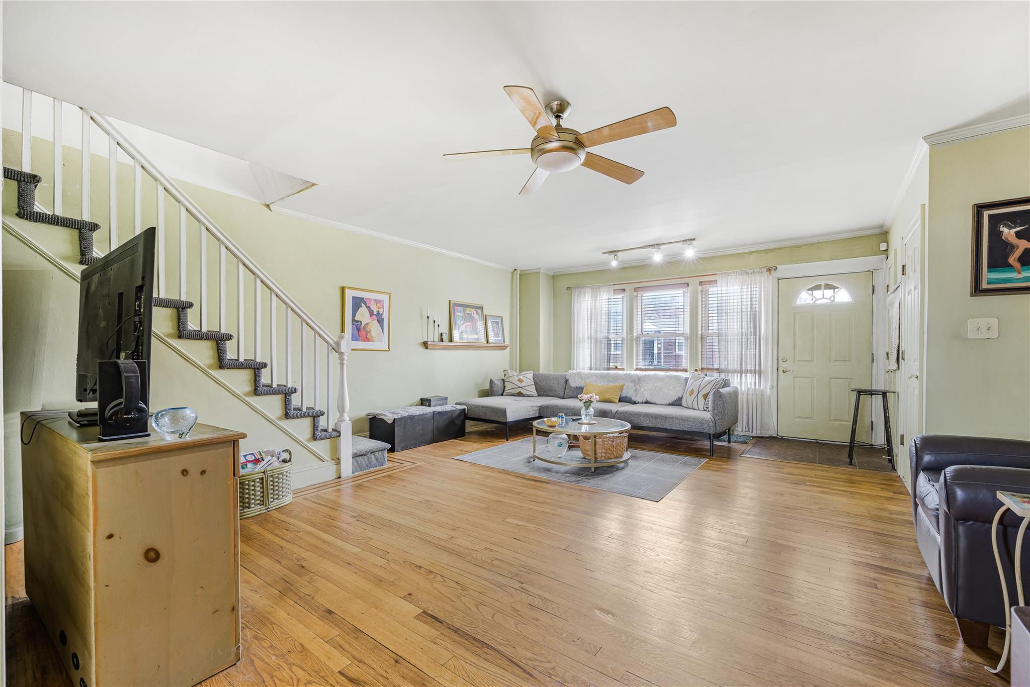2514 Mickle Avenue, Bronx, NY 10469 | MLS #845661