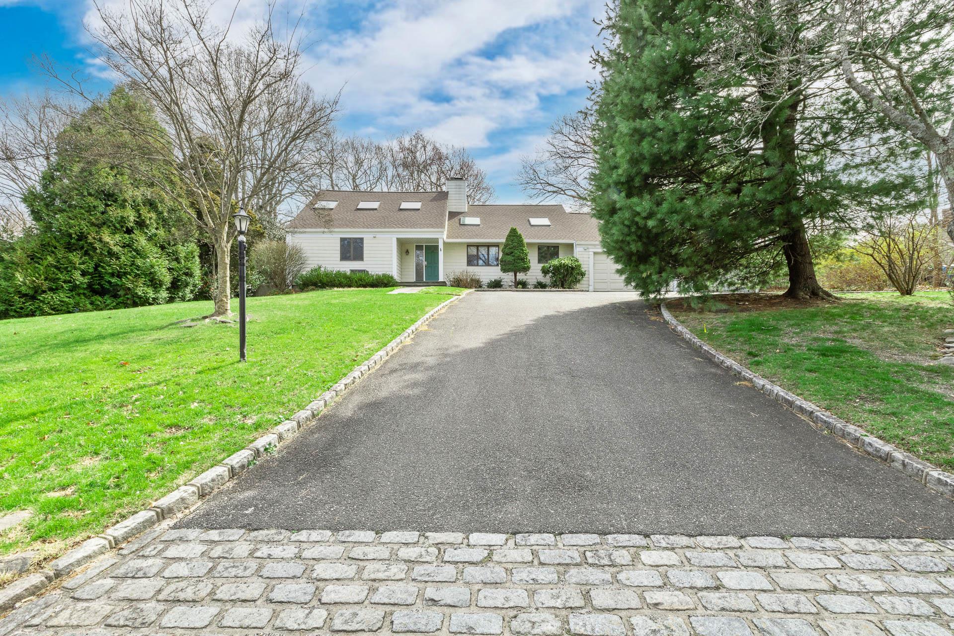 42 Old Homestead Road, Port Jefferson, NY 11777 | MLS #847062