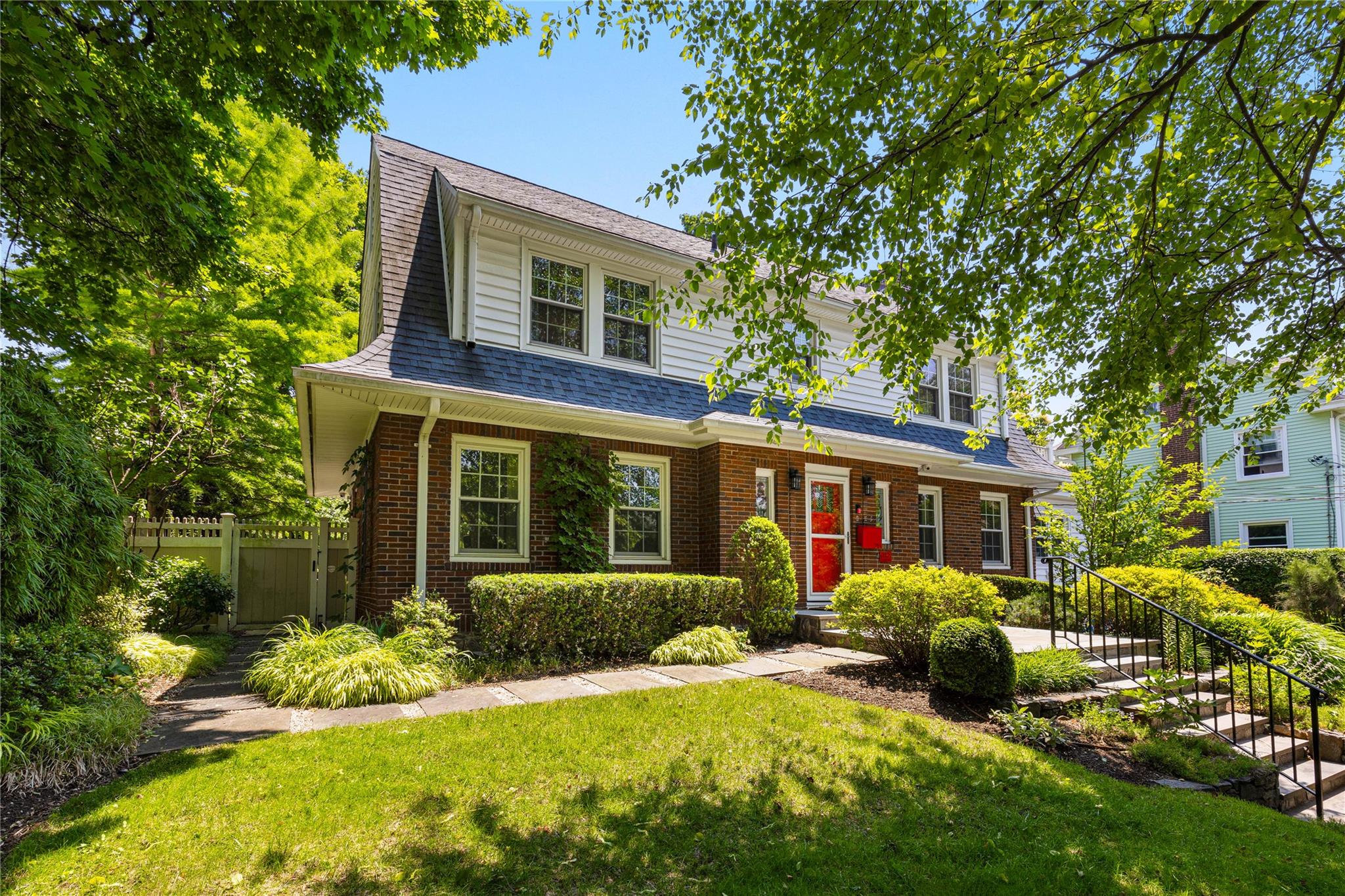 225 Fisher Avenue, White Plains, NY 10606 | MLS #872469