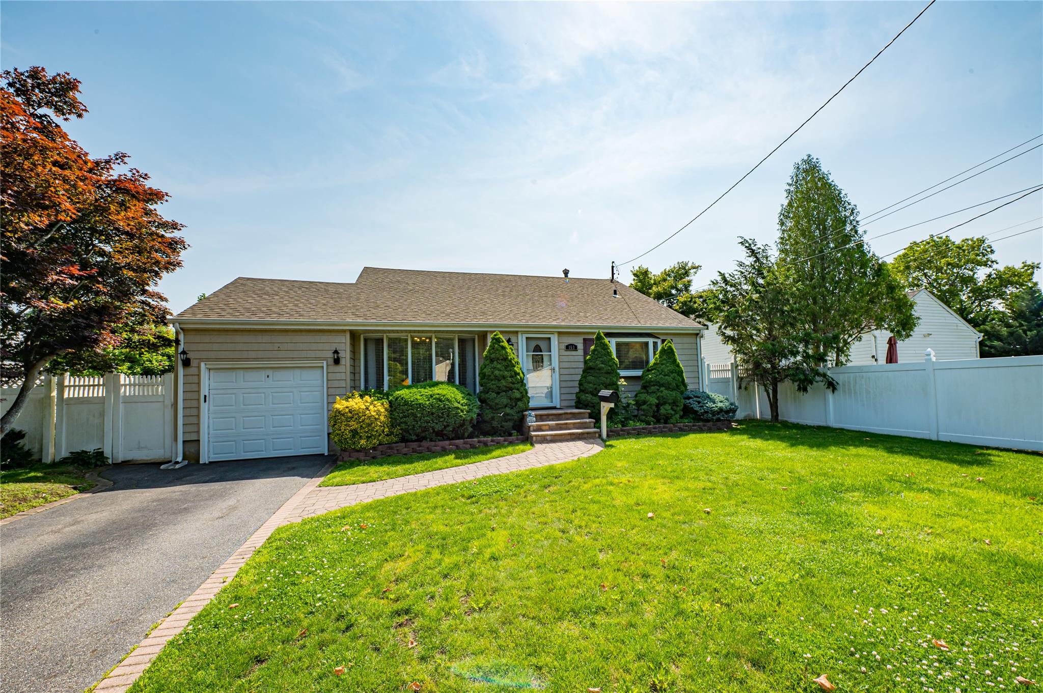 163 W 24th Street, Deer Park, NY 11729 | MLS #877946