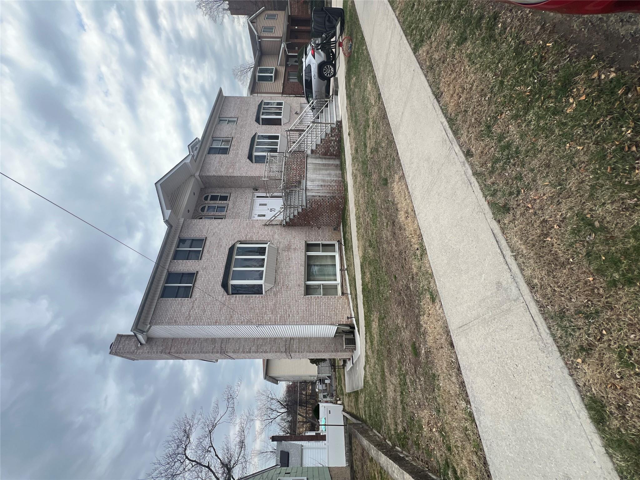 22 Truman Avenue, Yonkers, NY 10703 | MLS #884332