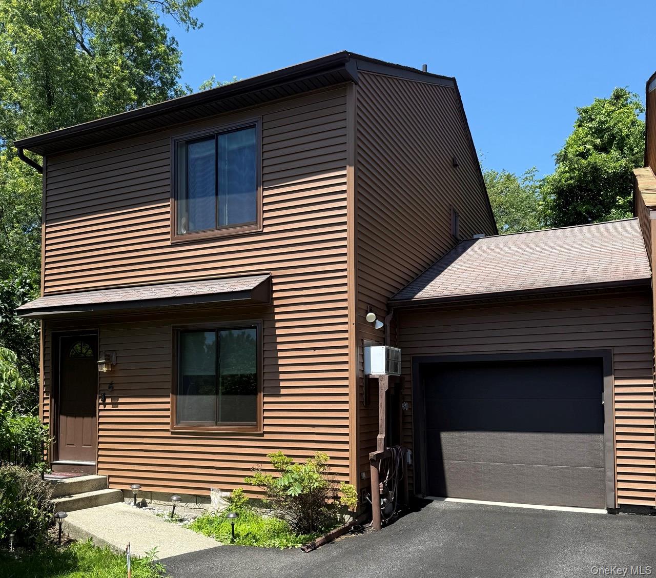 6 Hilltop Circle, Fishkill, NY 12524 | MLS #910611