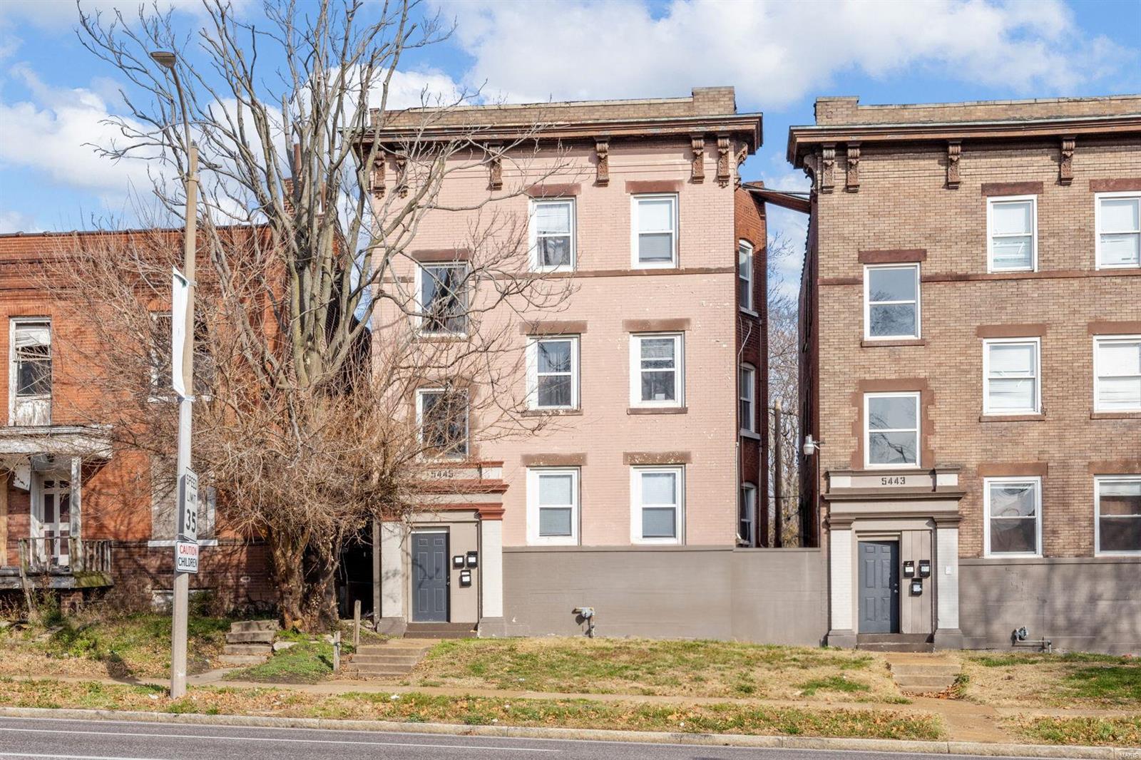 5437 Page Boulevard #2F For Rent, Saint Louis, MO 63112 Home | ByOwner