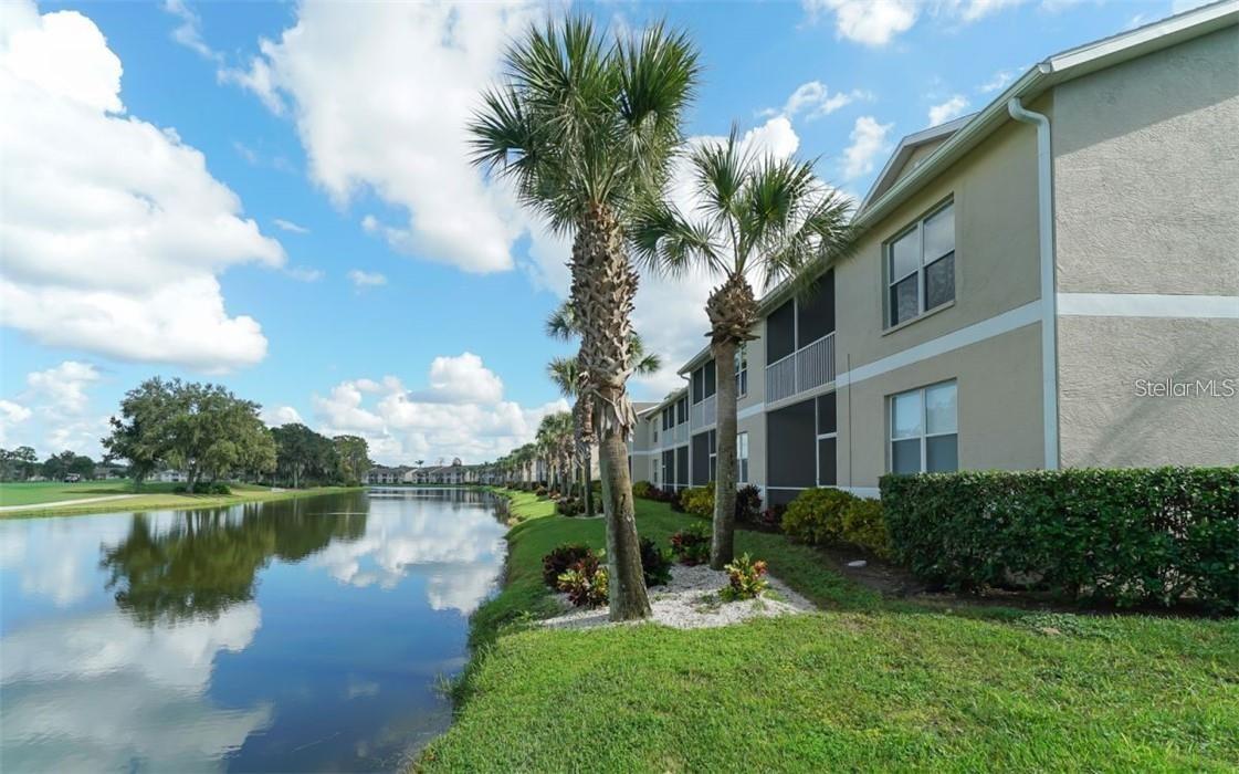 5300 Hyland Hills Avenue #2021, Sarasota, FL 34241