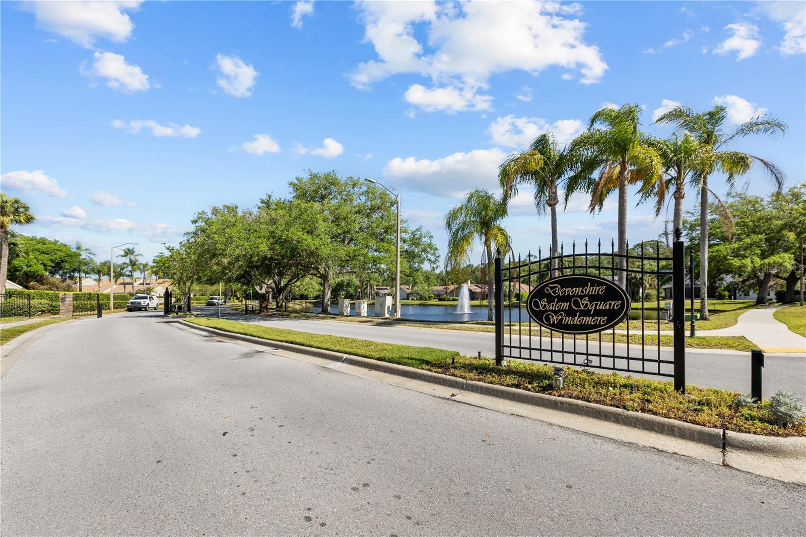 5482 Salem Square Drive For Sale, PALM HARBOR, FL 34685 Villa | ByOwner