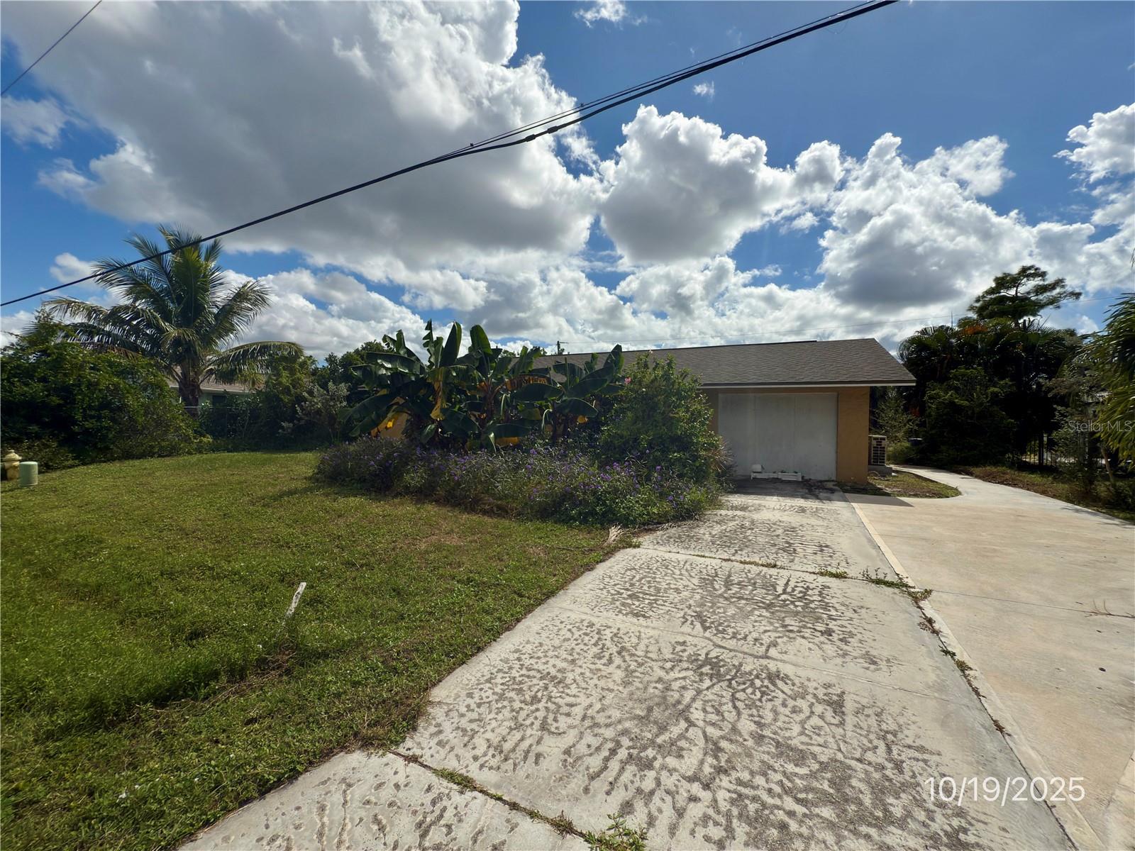 9112 Pineapple Road For Sale, FORT MYERS, FL 33967 Home | ByOwner