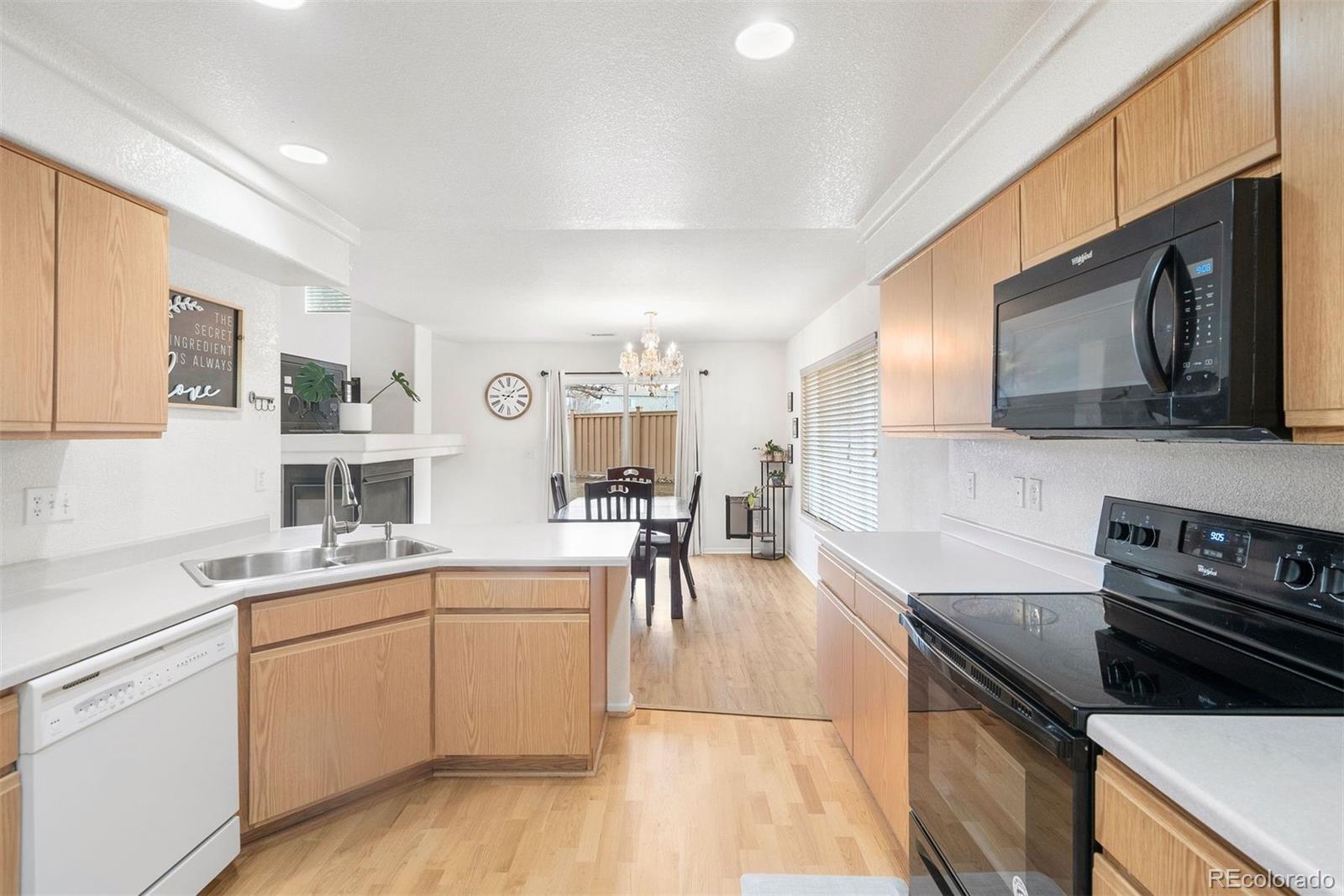 20000 Mitchell Place #6 Denver, Colorado, United States – Luxury Home