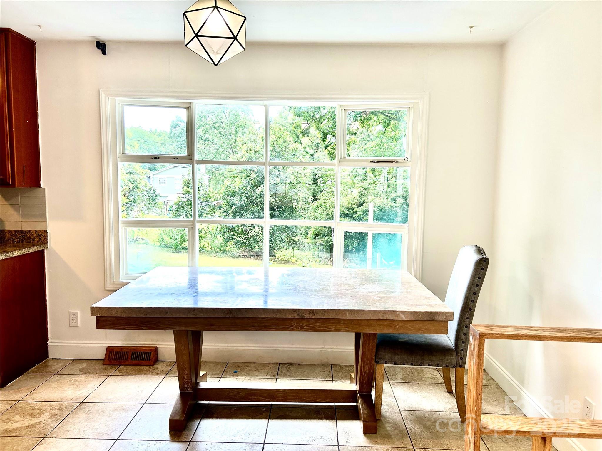 Photo 11 of 6708 Lynmont Drive, Charlotte, NC