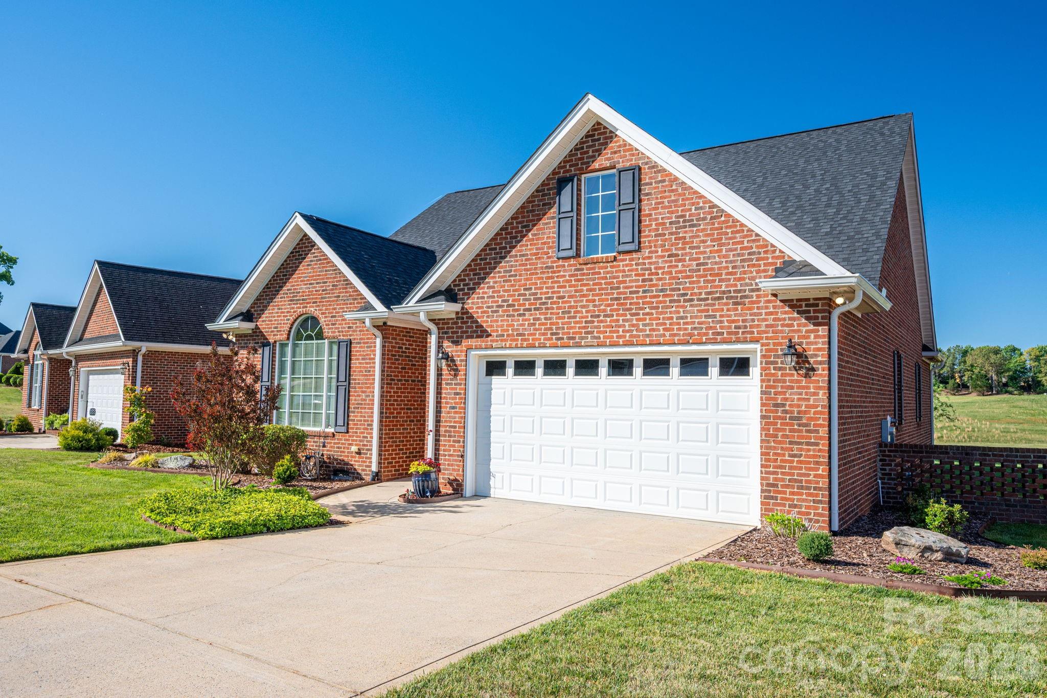 Photo 4 of 141 Spring Forest Drive, Shelby, NC