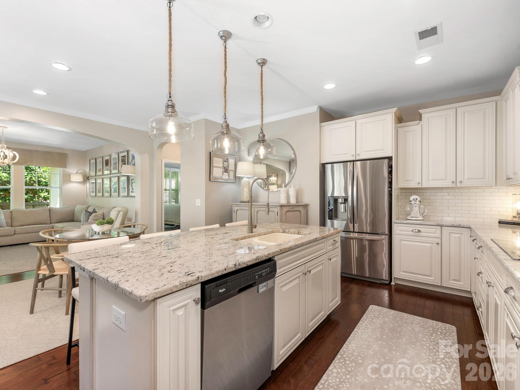 Photo 7 of 6025 Glenmore Garden Drive, Charlotte, NC