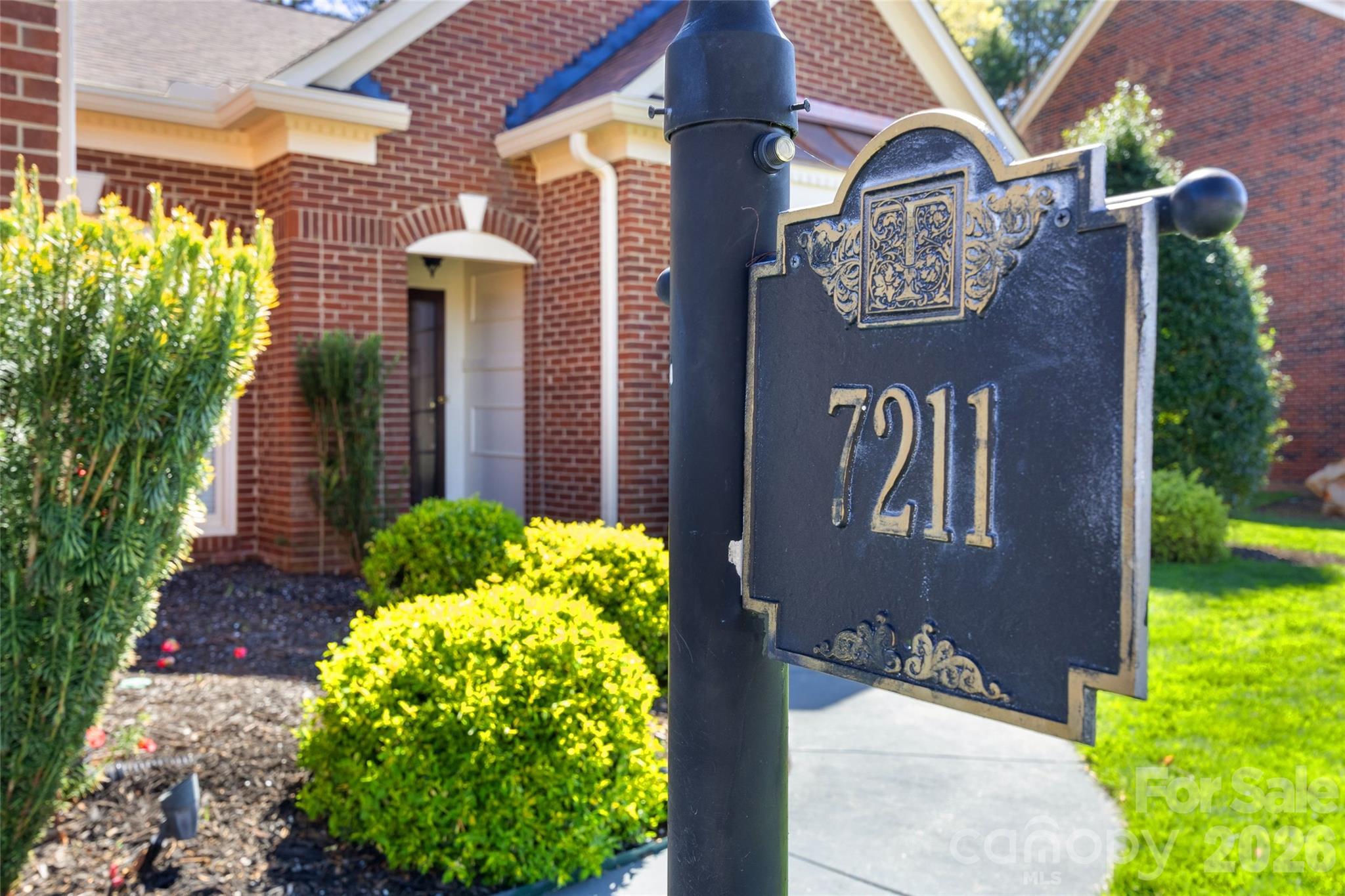 Photo 4 of 7211 Baniff Circle, Charlotte, NC