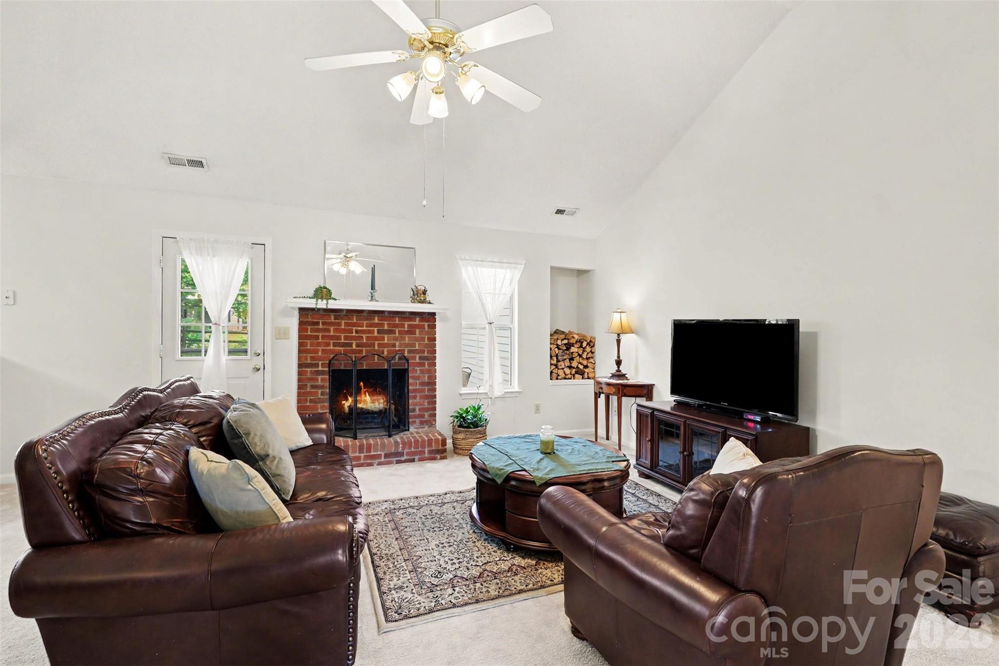 1010 Ridgefield Circle, Indian Trail, NC - photo 2 of 45
