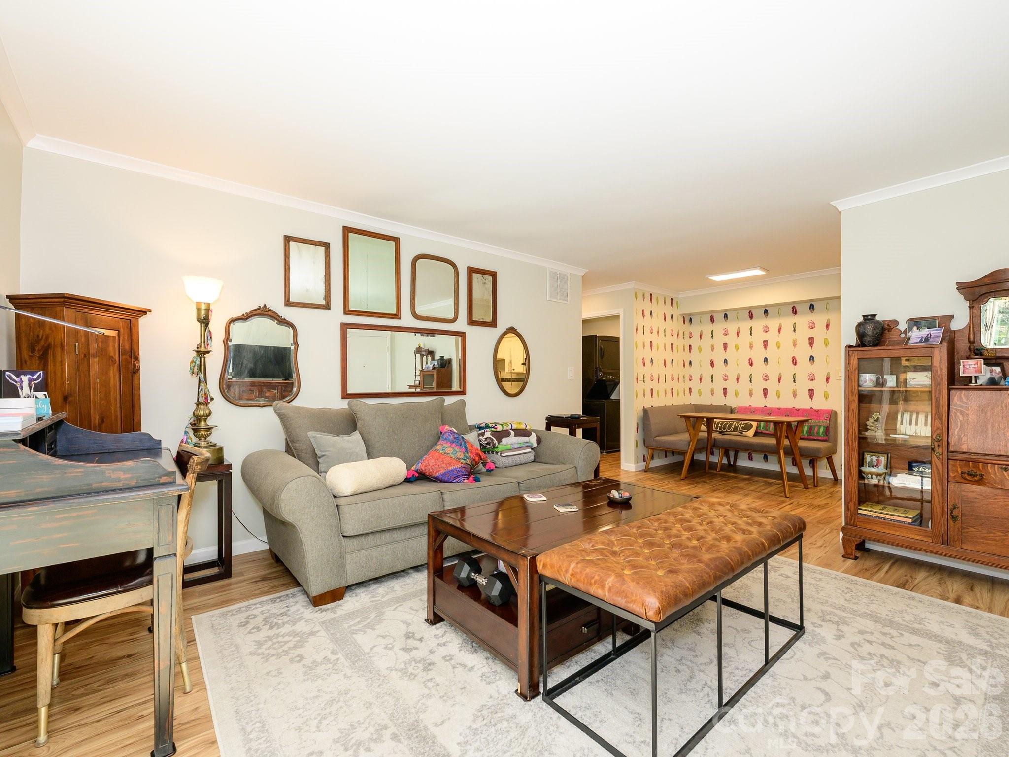 Photo 2 of 4743 Hedgemore DriveL, Charlotte, NC