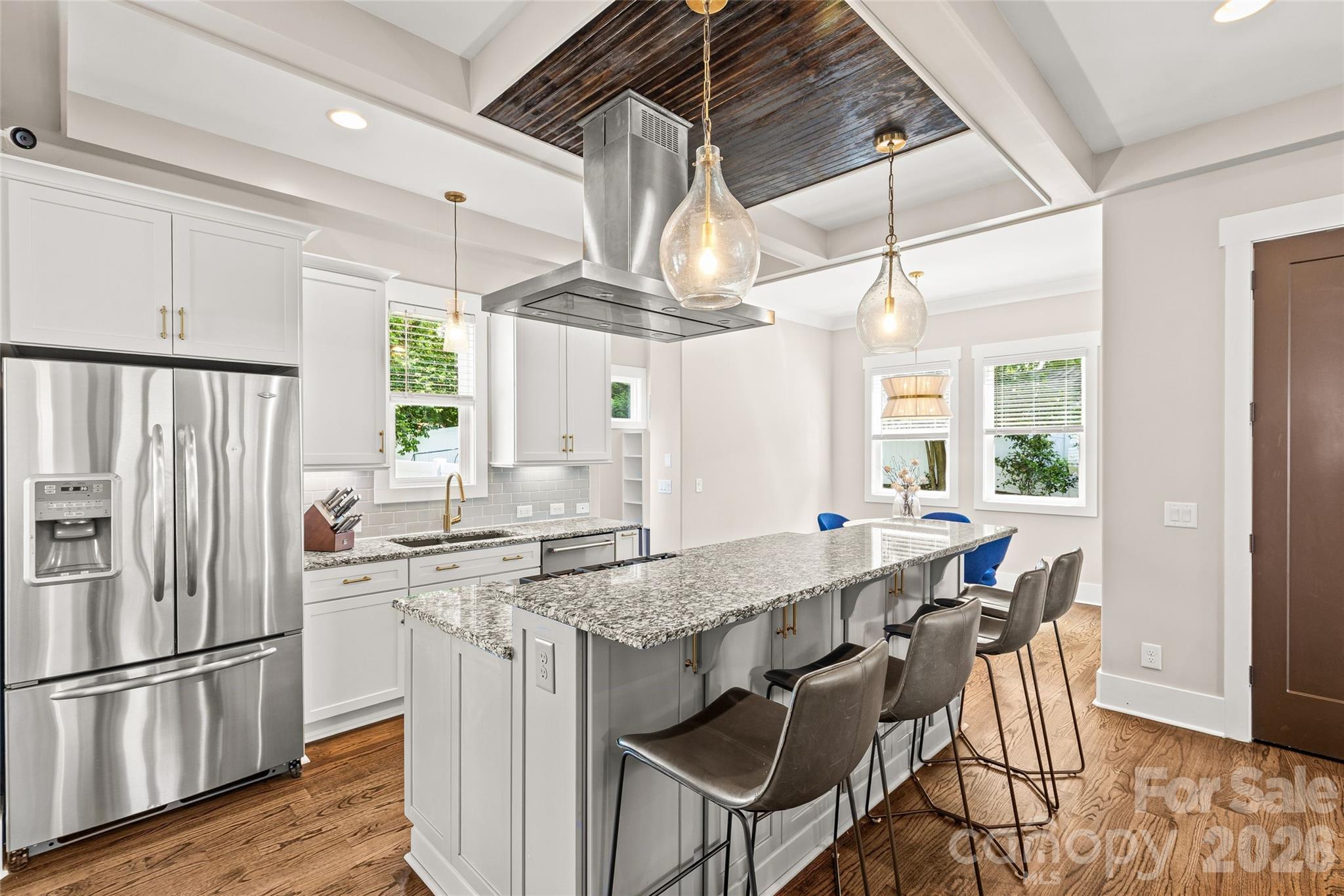 815 W Kingston Avenue, Charlotte, NC - photo 7 of 49