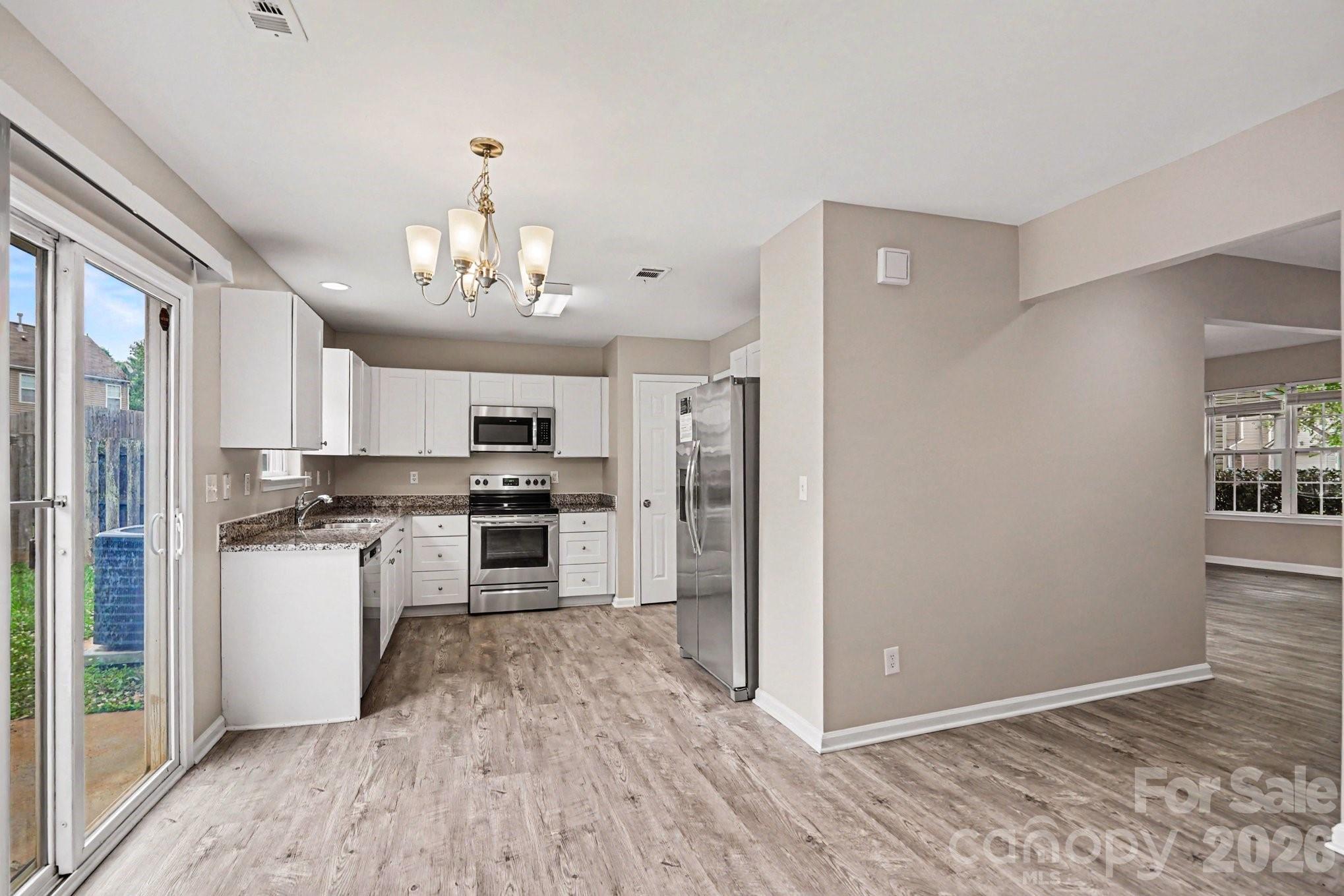 Photo 5 of 3013 Robin Terry Court, Charlotte, NC