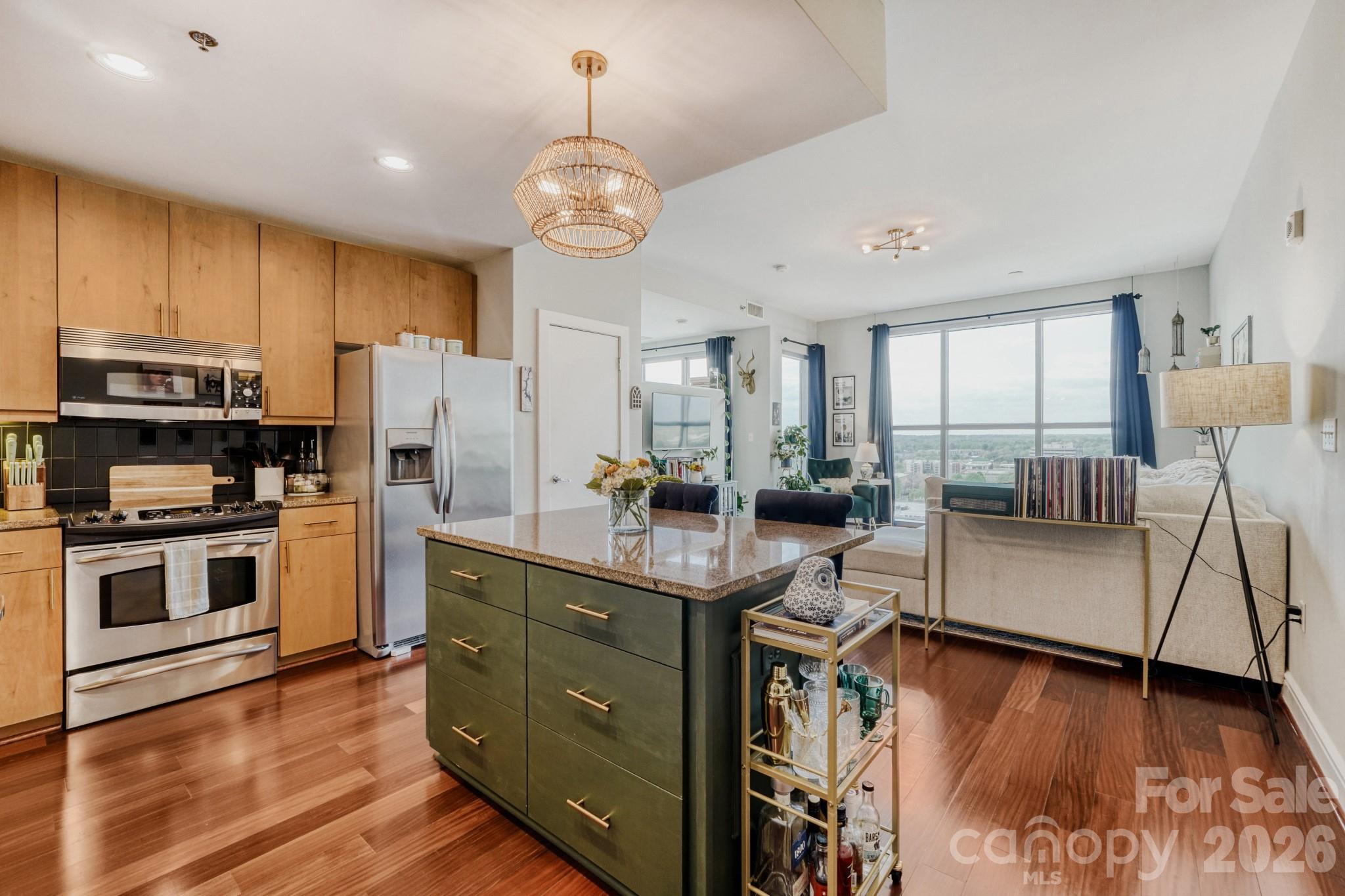 Home for sale at 333 W Trade Street W1105, Charlotte, NC — photo 1 of 45