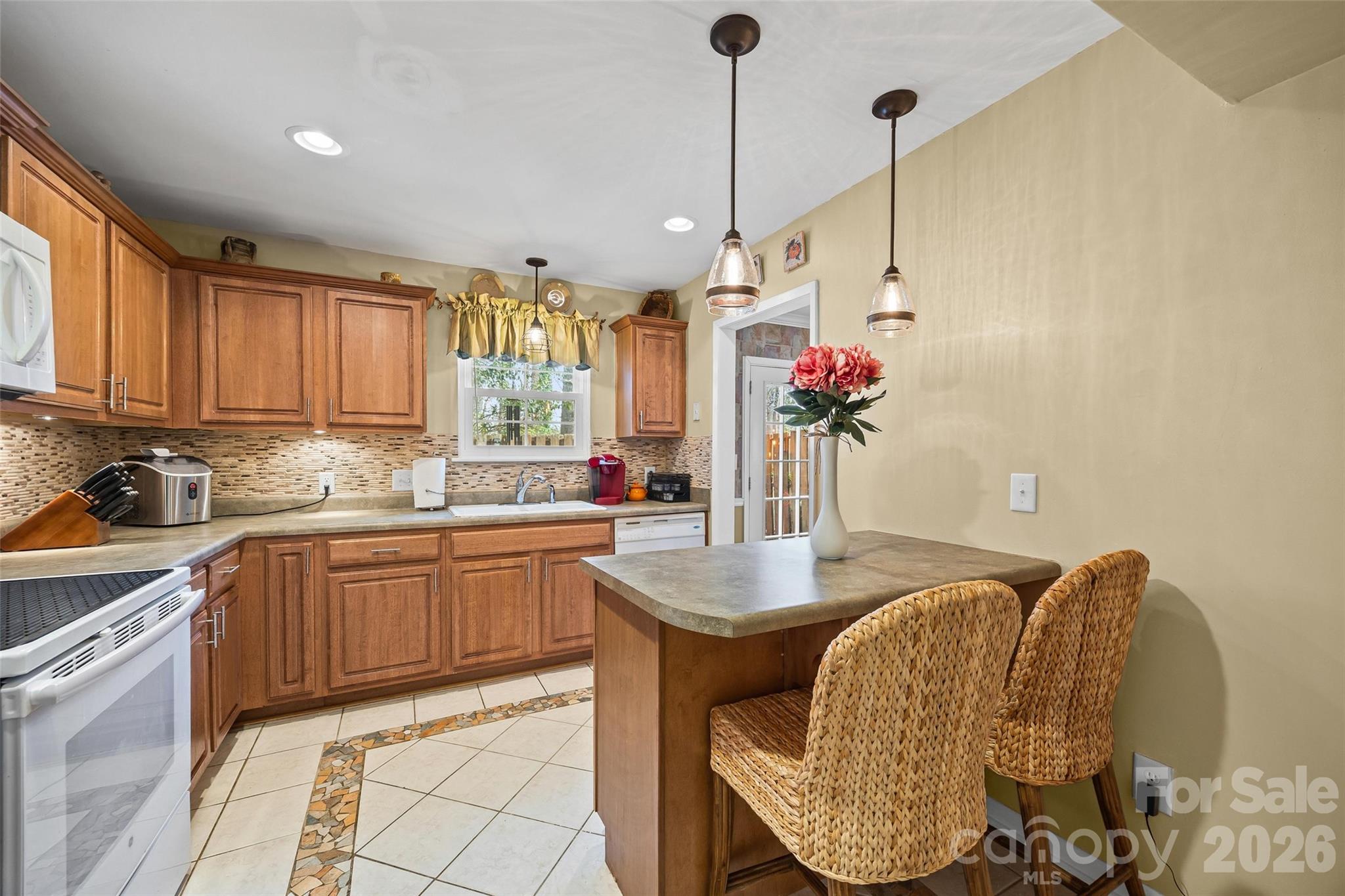 Photo 3 of 3126 Heathstead Place, Charlotte, NC
