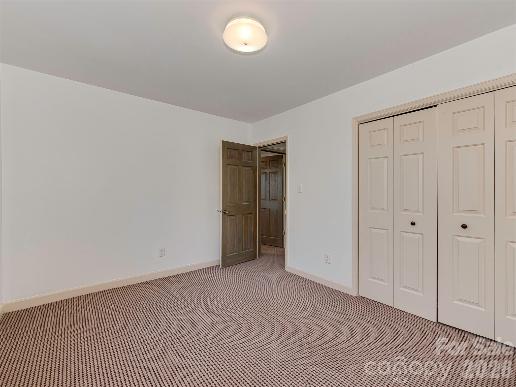 7244 Terrace Drive, Charlotte, NC - photo 32 of 43
