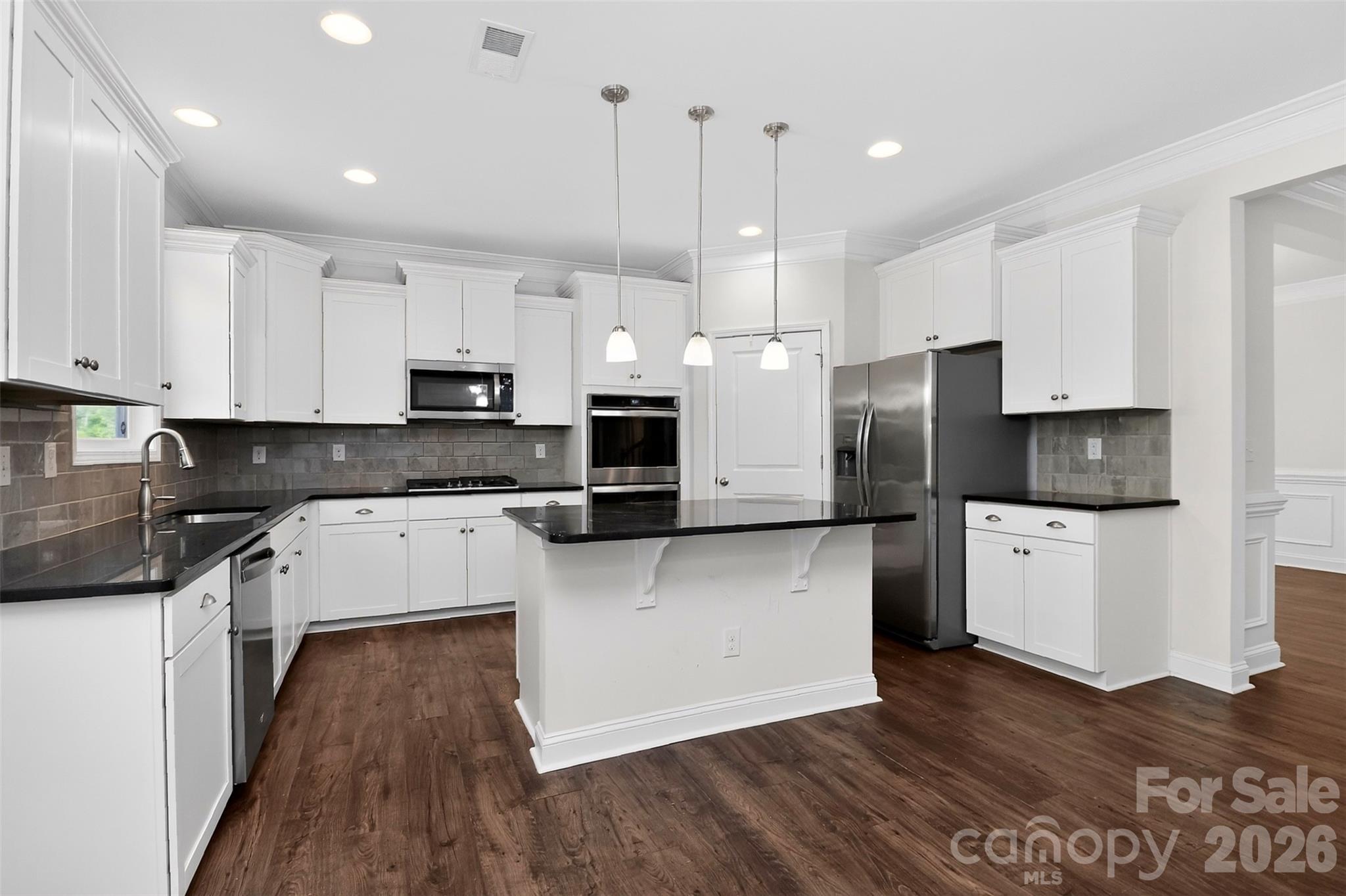 1212 Englewood Drive, Lake Wylie, SC - photo 6 of 45