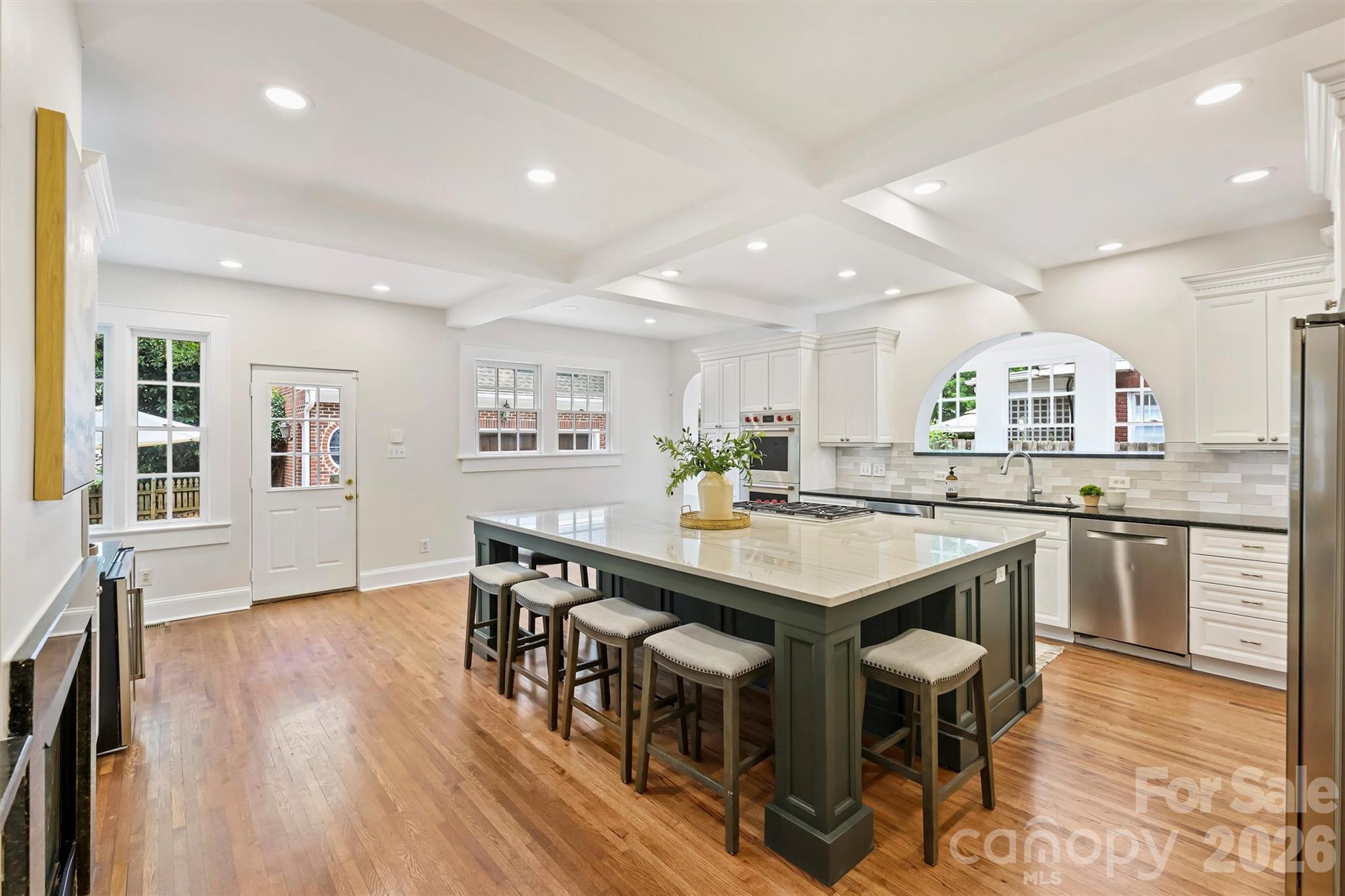 Photo 17 of 2126 Dilworth Road E, Charlotte, NC