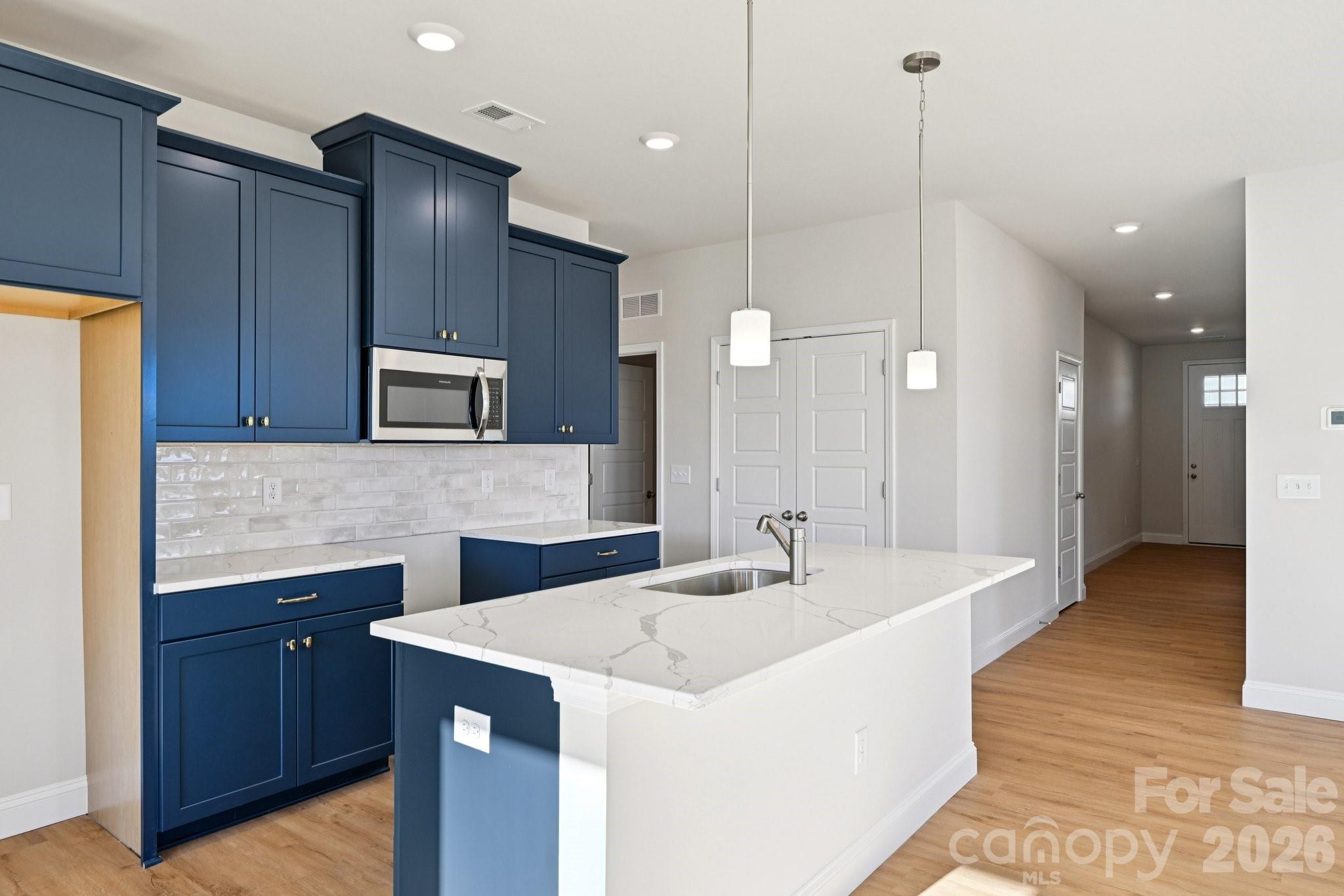605 Banter Lane37, Cramerton, NC - photo 10 of 34