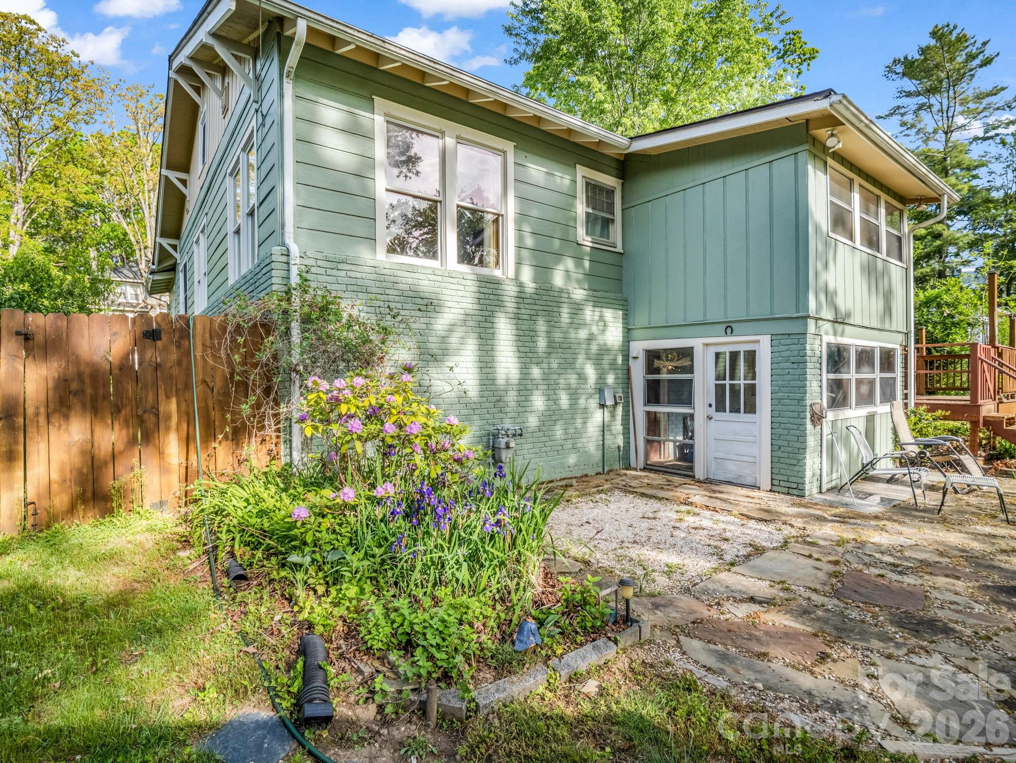 1534 Kensington Road, Hendersonville, NC - photo 39 of 44