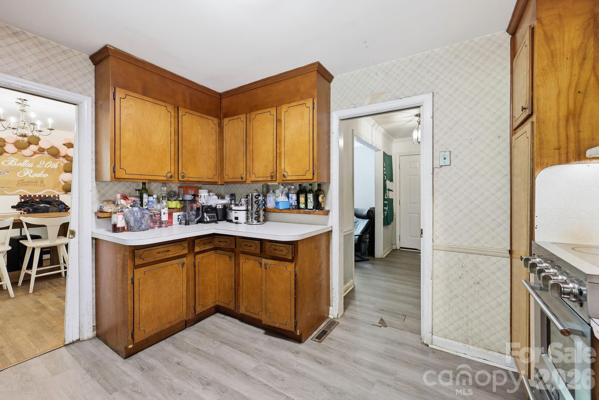 Photo 9 of 9201 Sandburg Avenue, Charlotte, NC