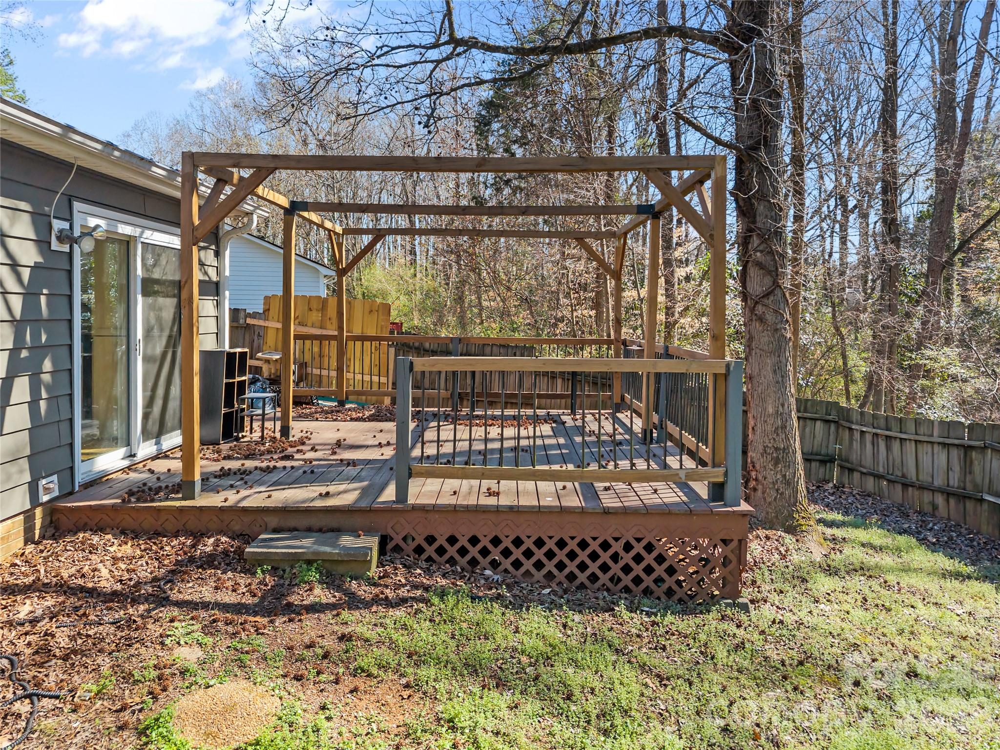 Photo 22 of 2019 Teddington Drive, Charlotte, NC