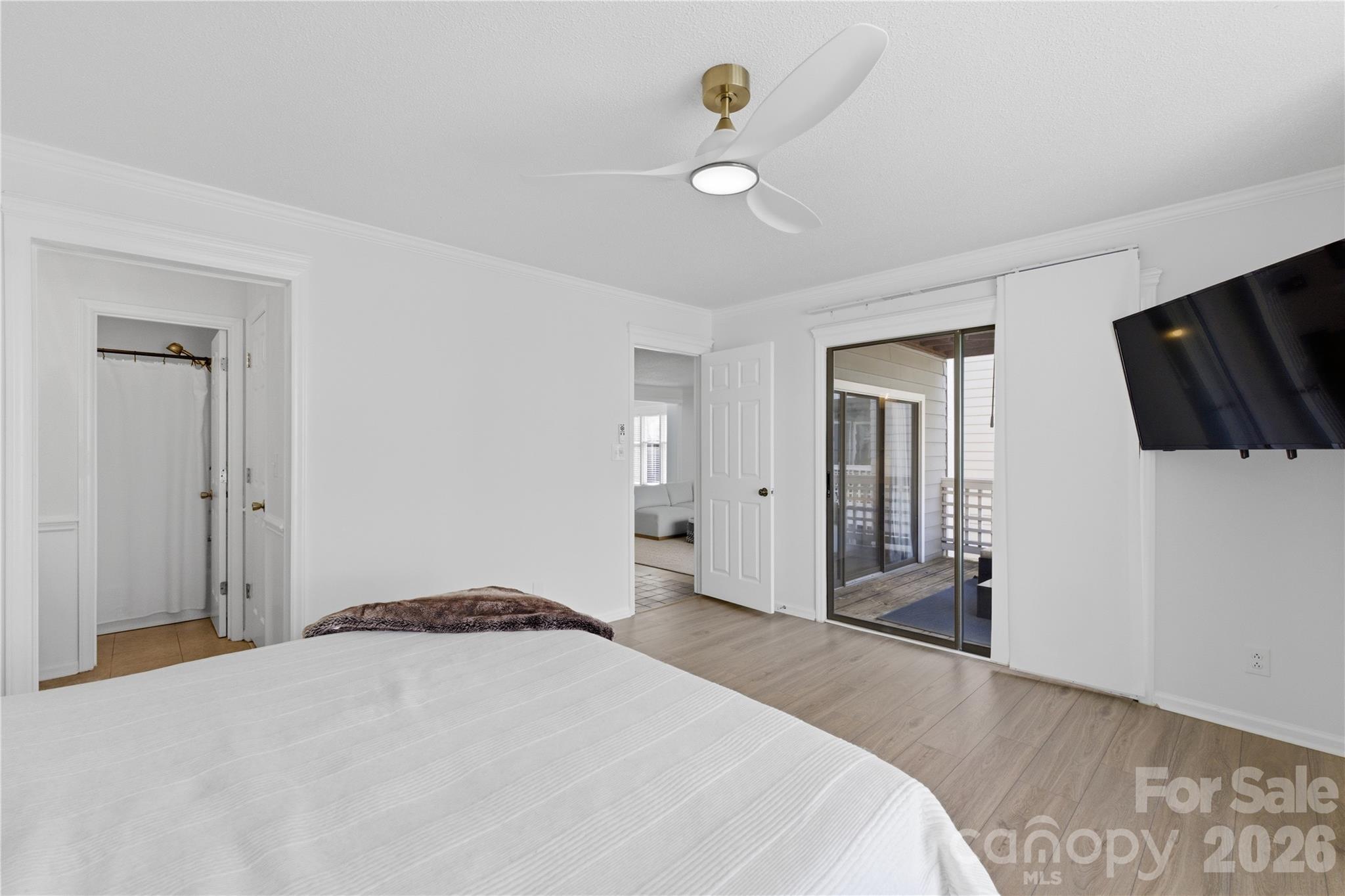 Photo 16 of 308 Queens Road32, Charlotte, NC