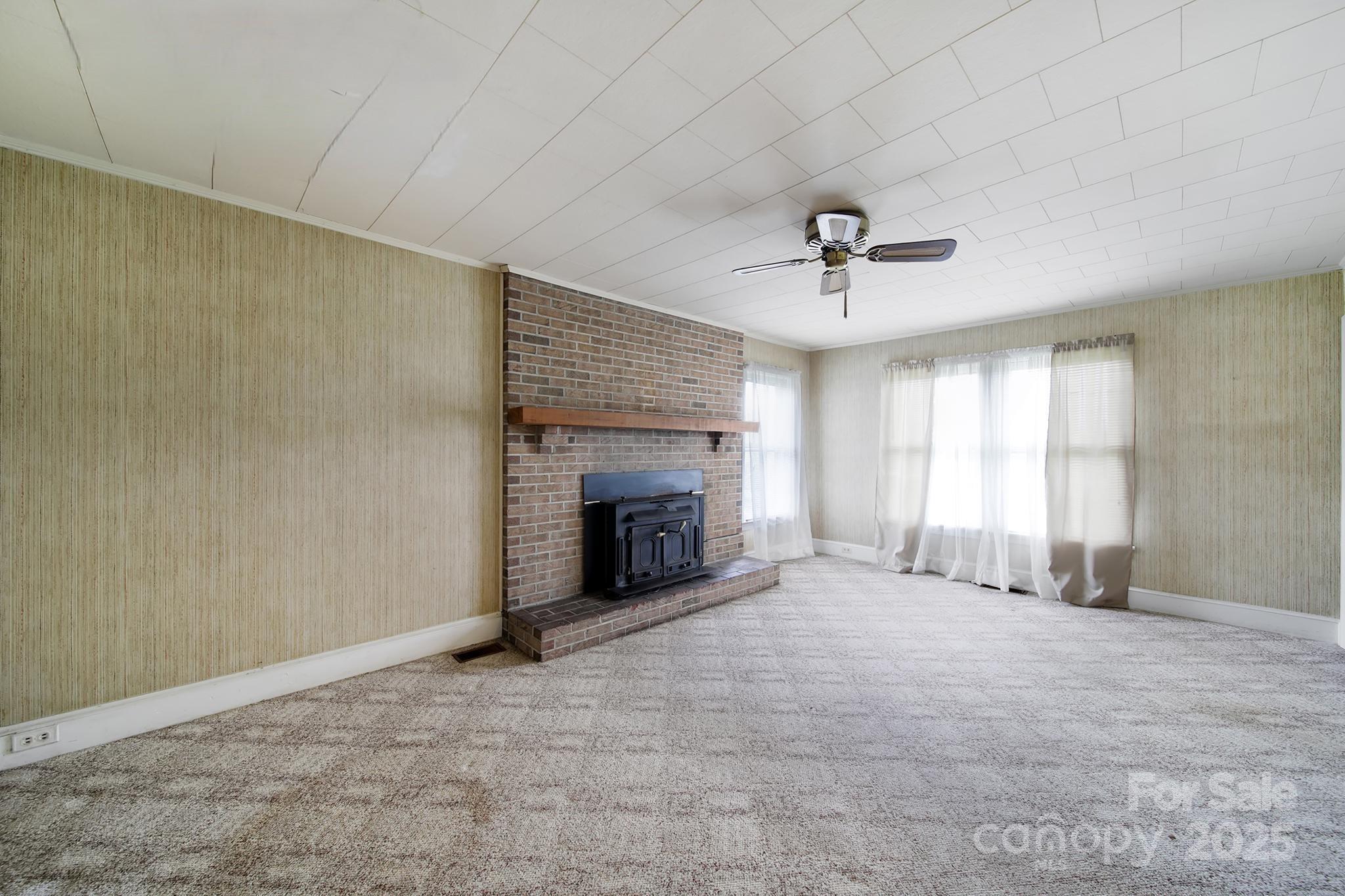 Photo 3 of 1670 Lynwood Drive, Lancaster, SC