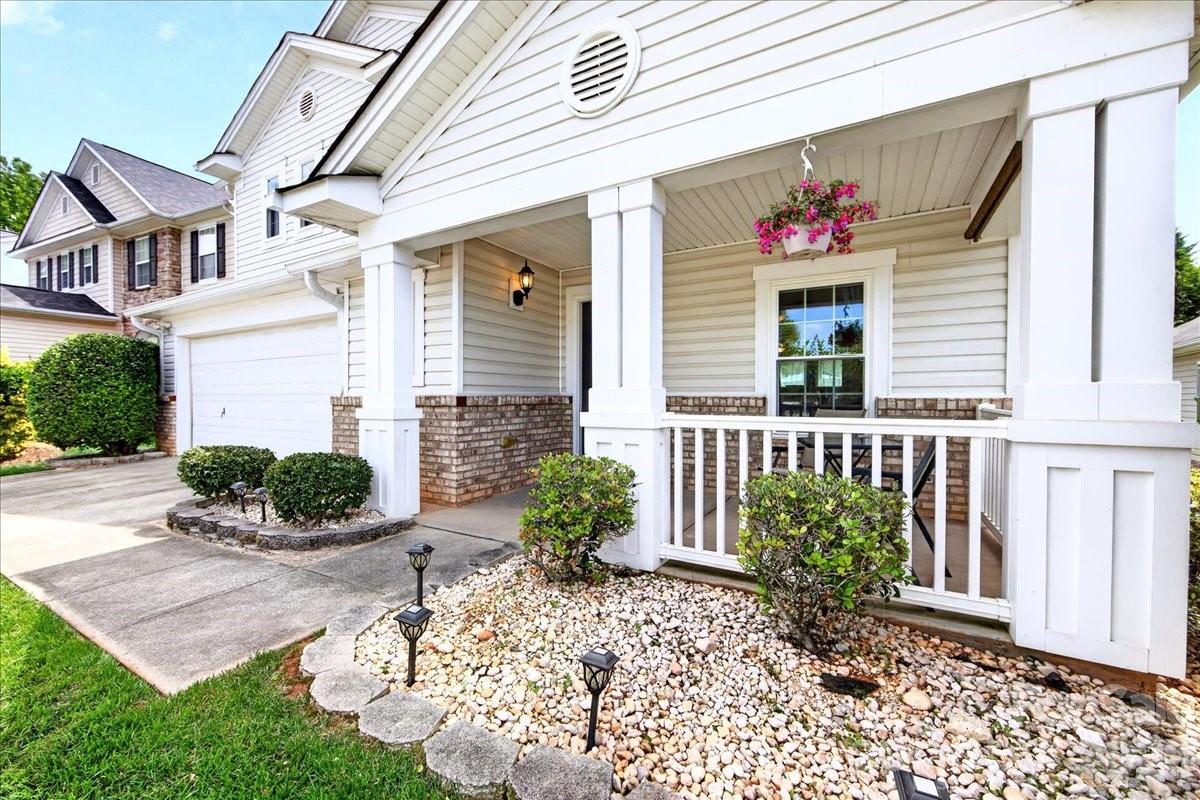 Photo 3 of 10611 Bedlington Road, Charlotte, NC