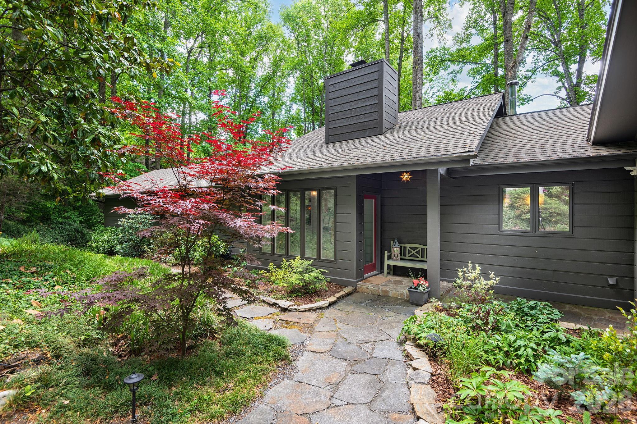 107 Buffalo Trail, Asheville, NC - photo 2 of 49