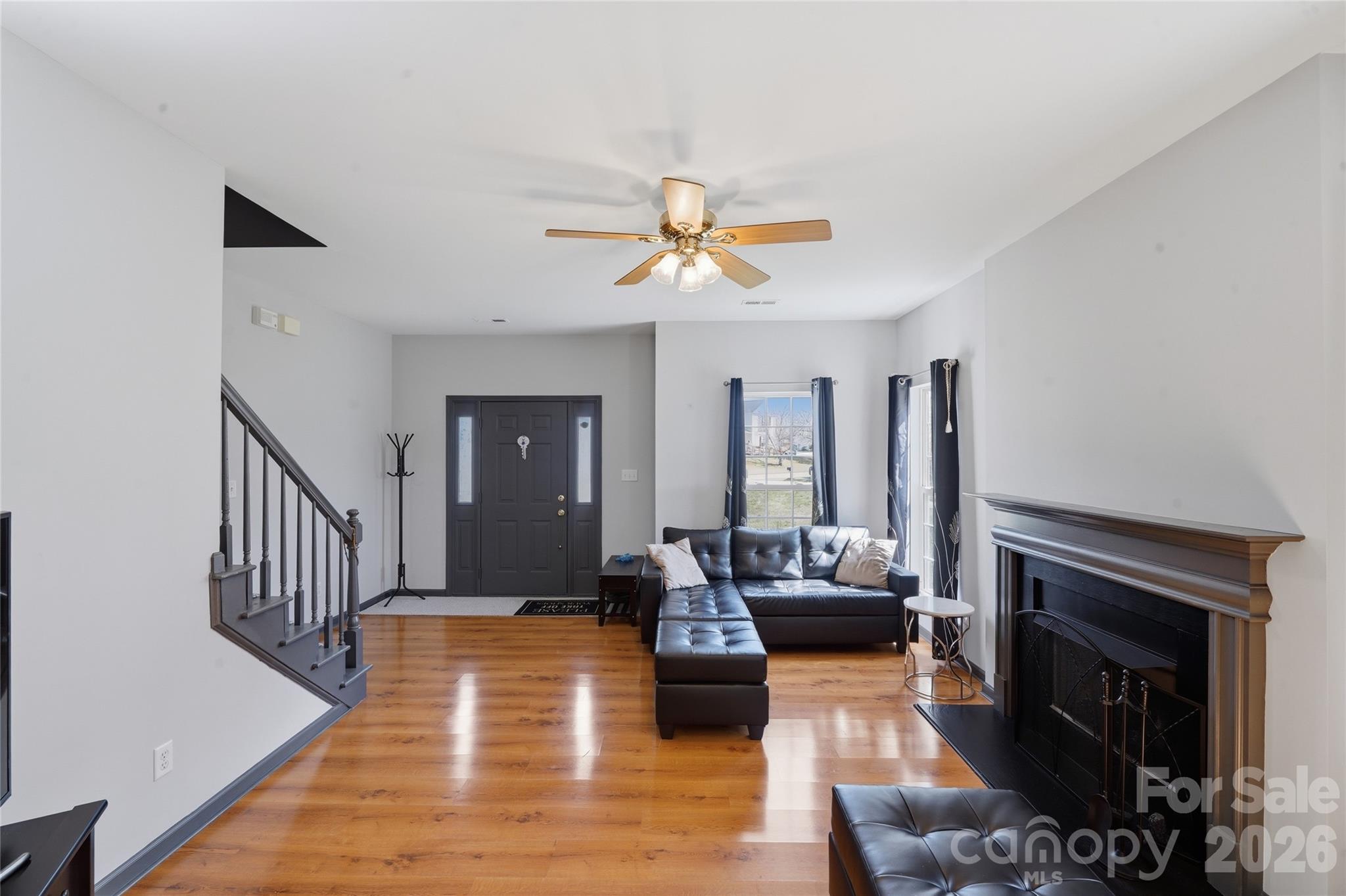 Photo 3 of 9541 Green Apple Drive, Charlotte, NC
