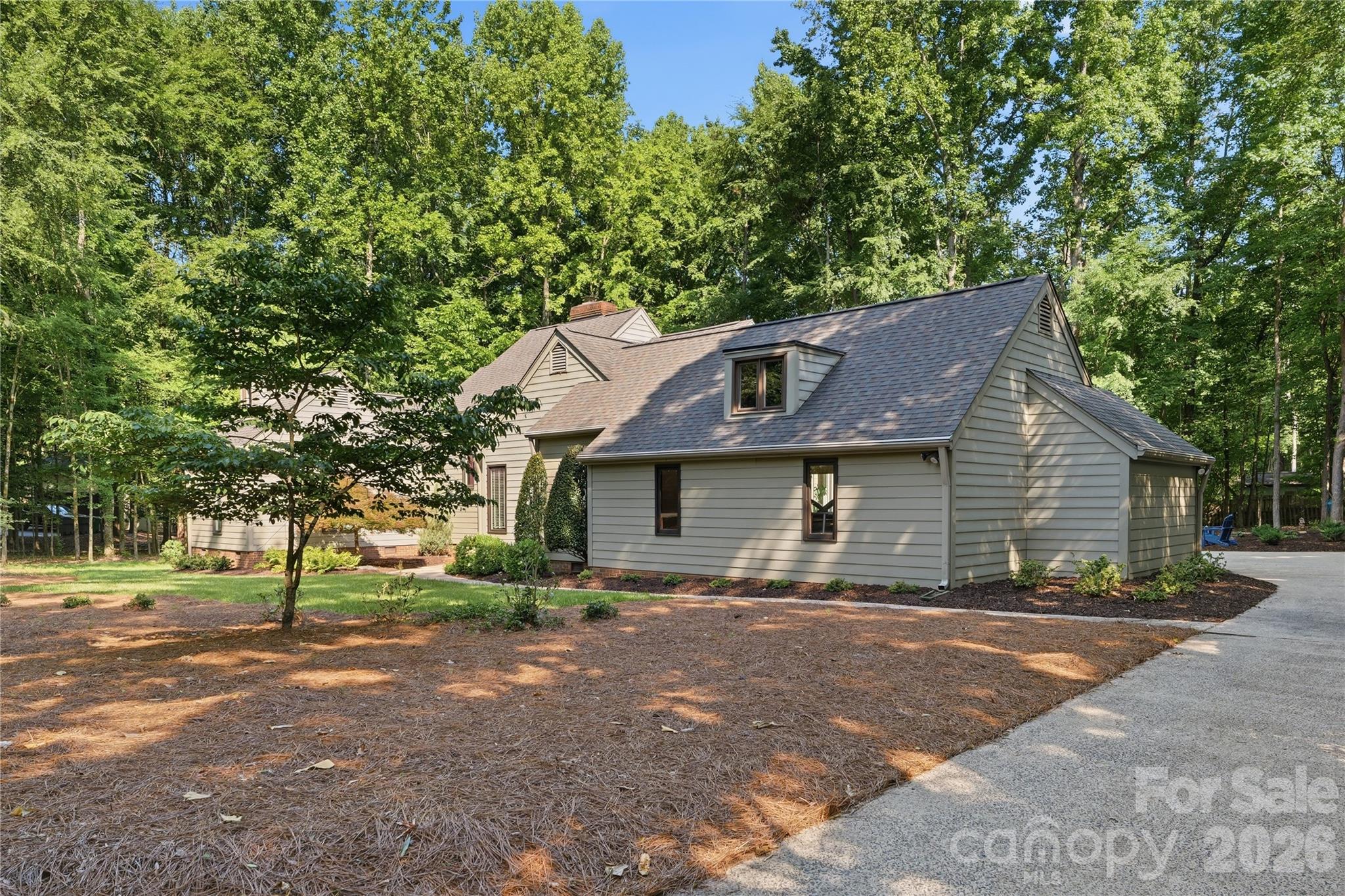 Photo 37 of 2402 Beaucatcher Lane, Charlotte, NC
